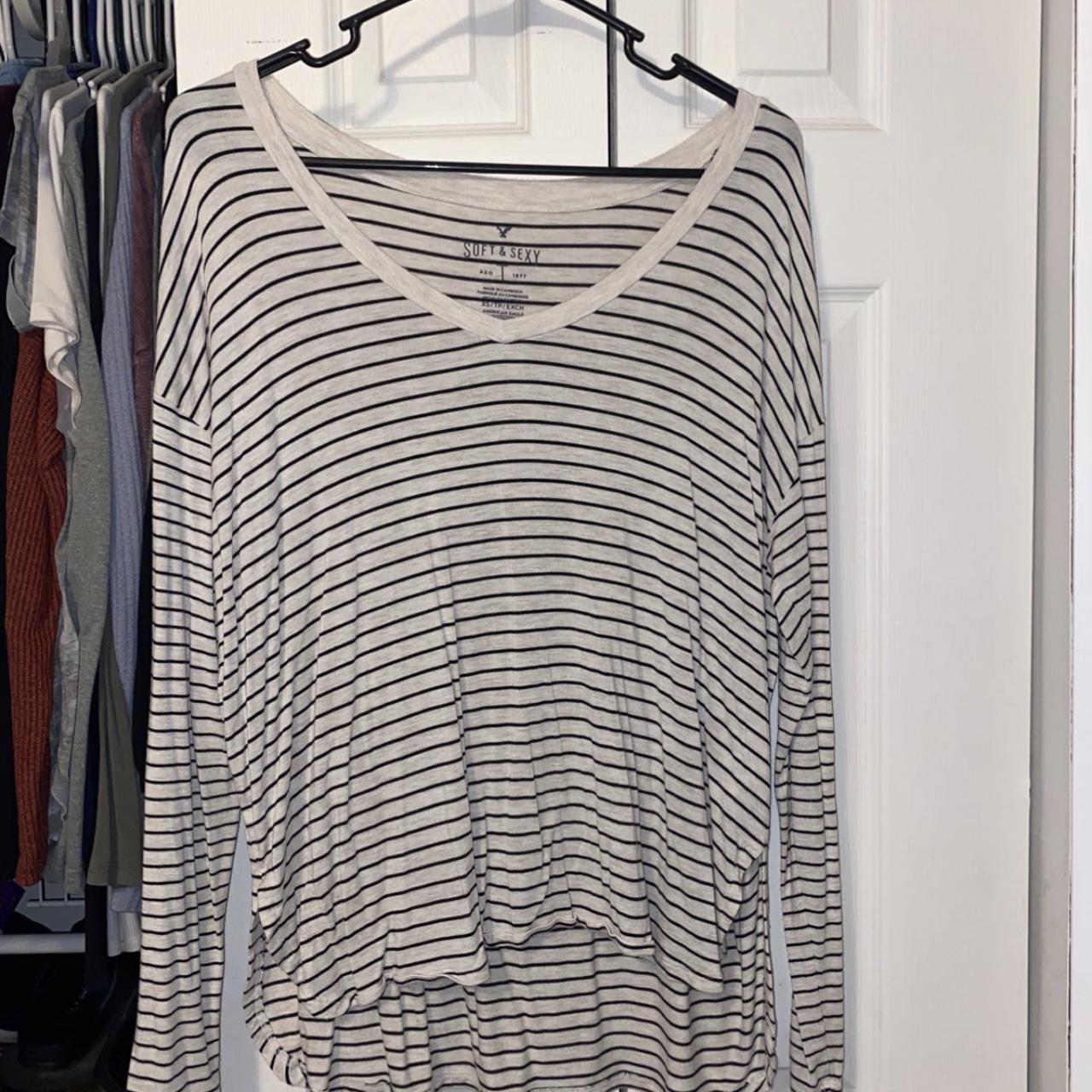 American Eagle Outfitters Women's T-shirt | Depop