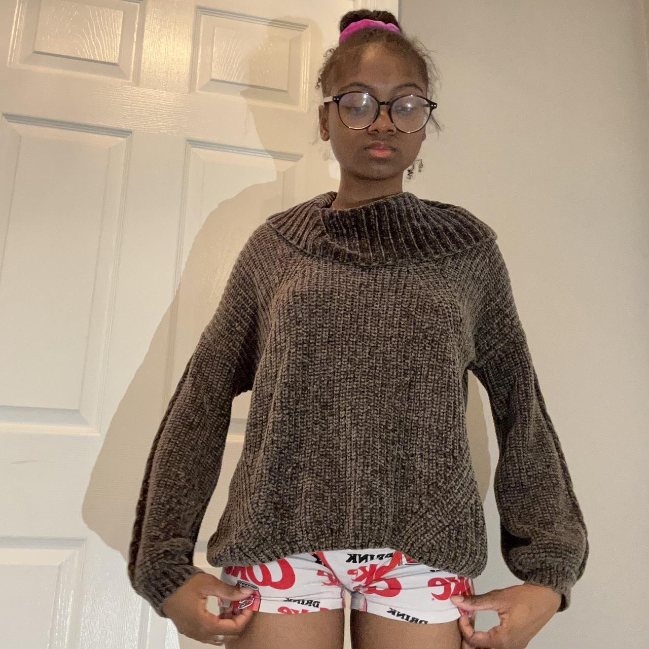 Olive green hippie rose sweater 🐢 Size M 🐢 - Depop