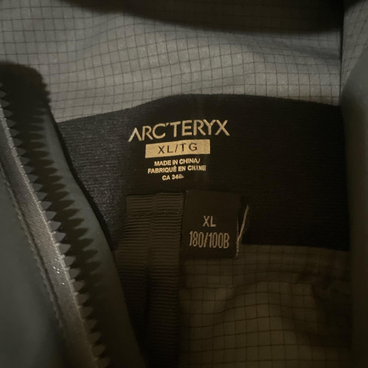 Arc'teryx Men's Grey Jacket | Depop