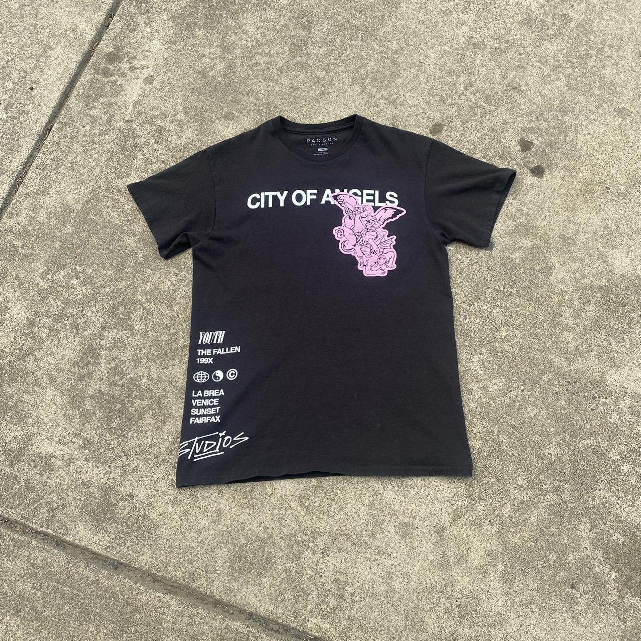 city of angles graphic tee medium #cityofangles... - Depop