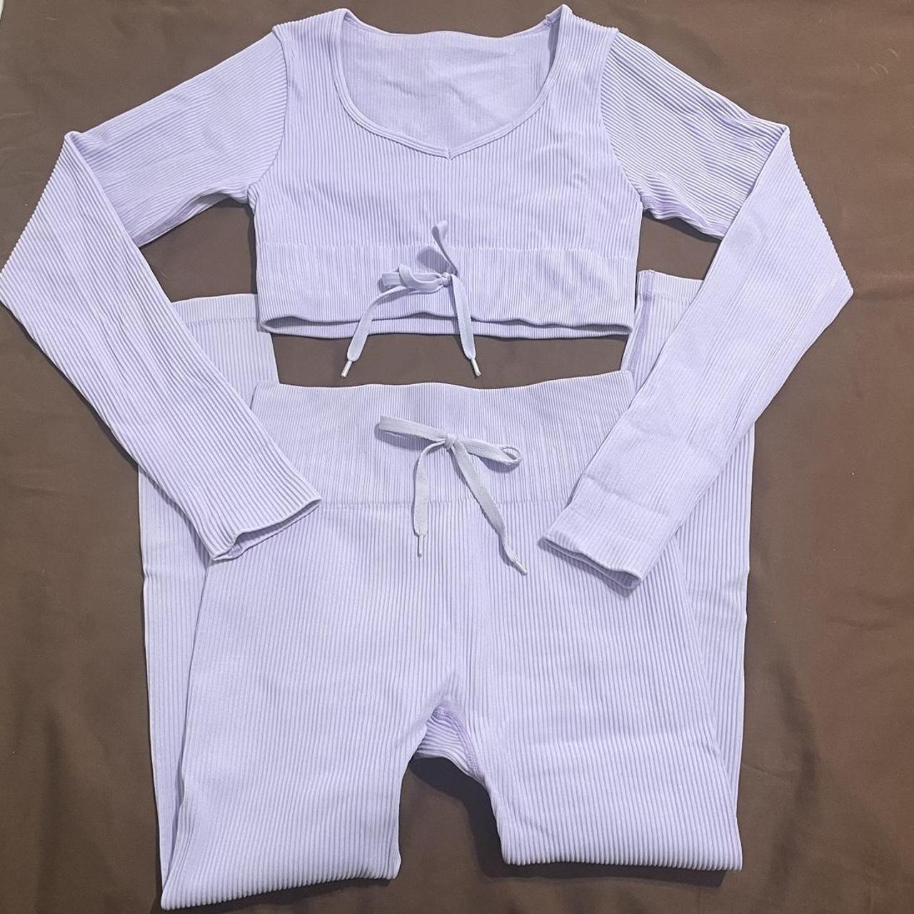 Lavender Long Sleeve Workout Set ruched booty... - Depop