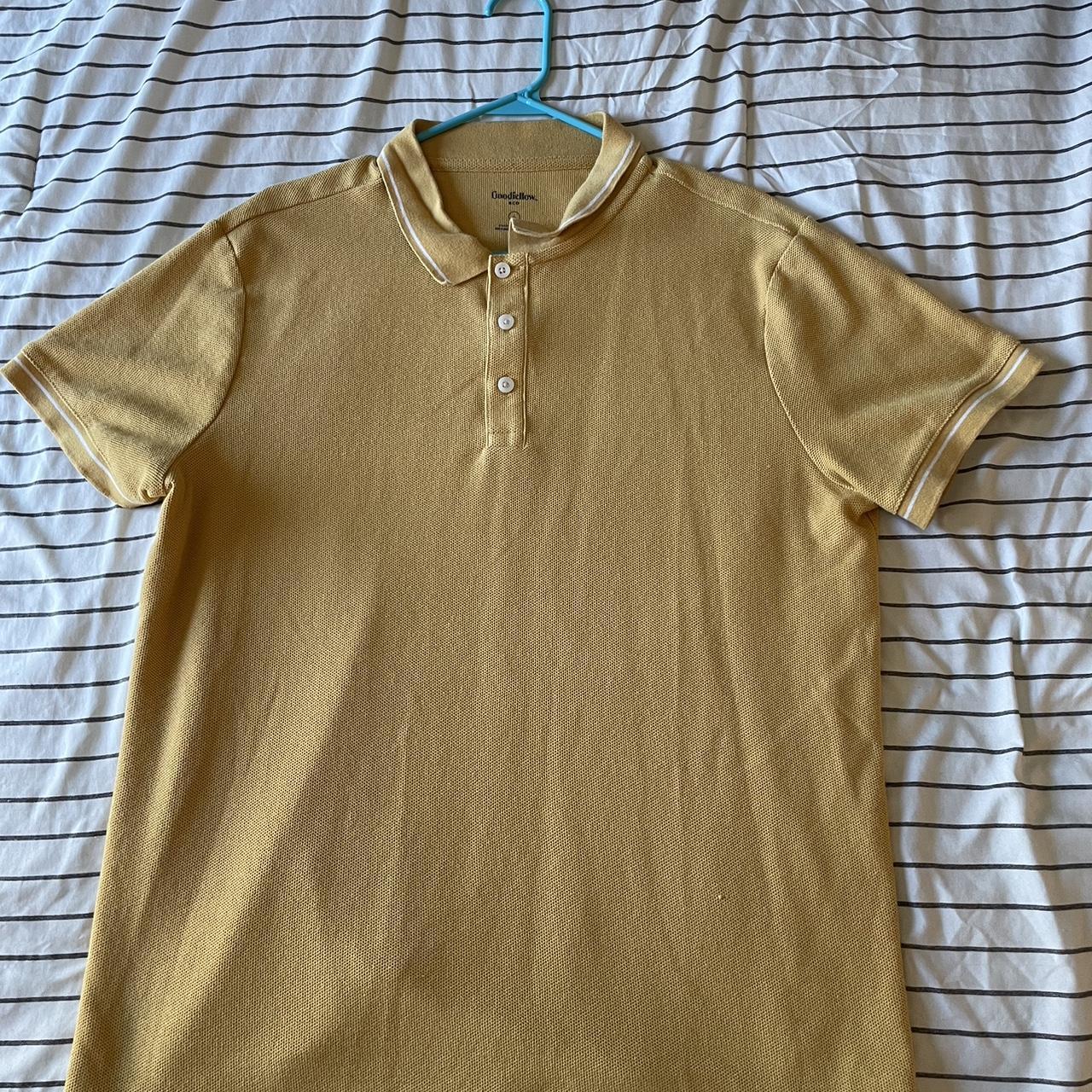 Yellow vintage style polo. #vintage #polo #shirt - Depop