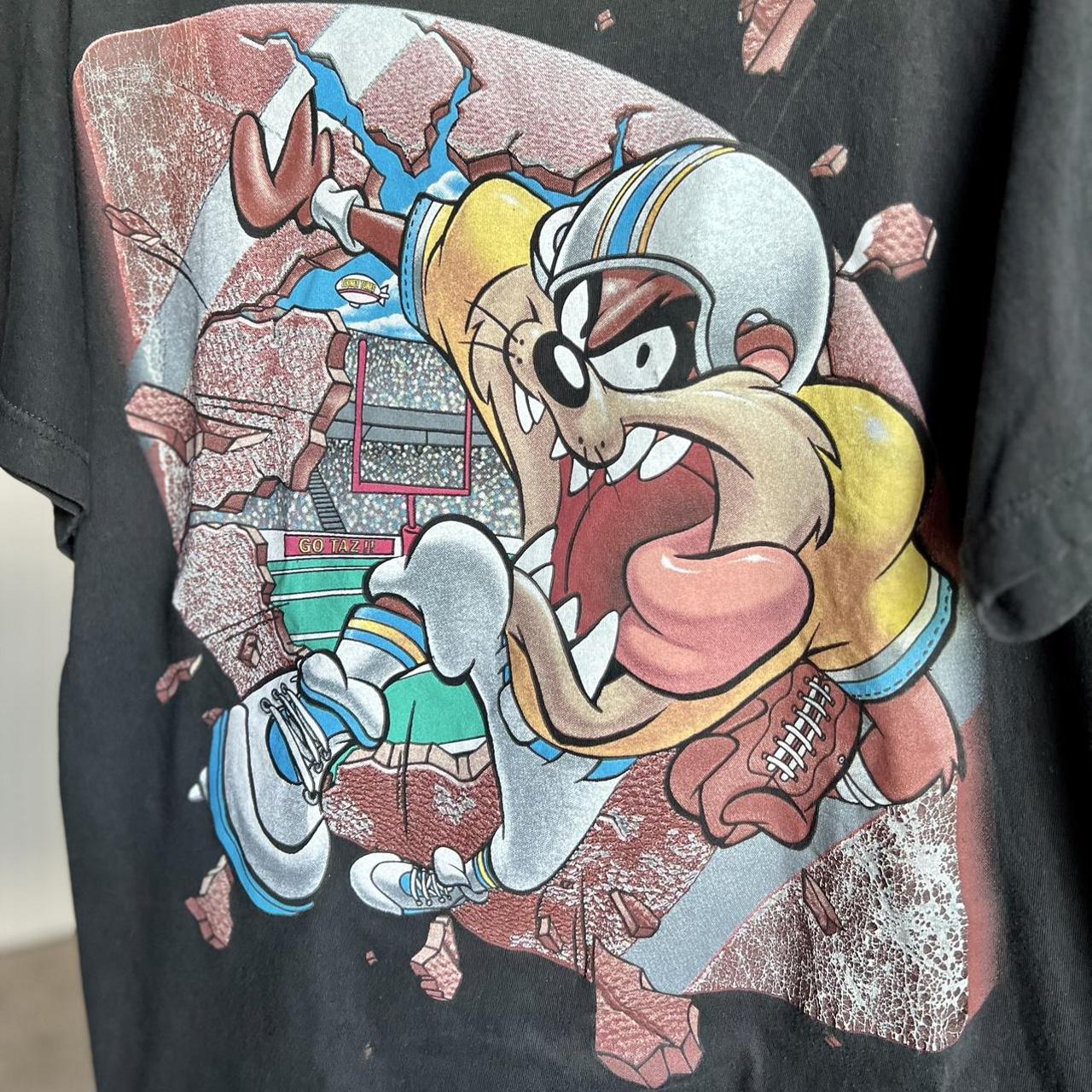 ⬛️Vintage 1996 Taz football AOP ⬛️Crazy Taz looney... - Depop