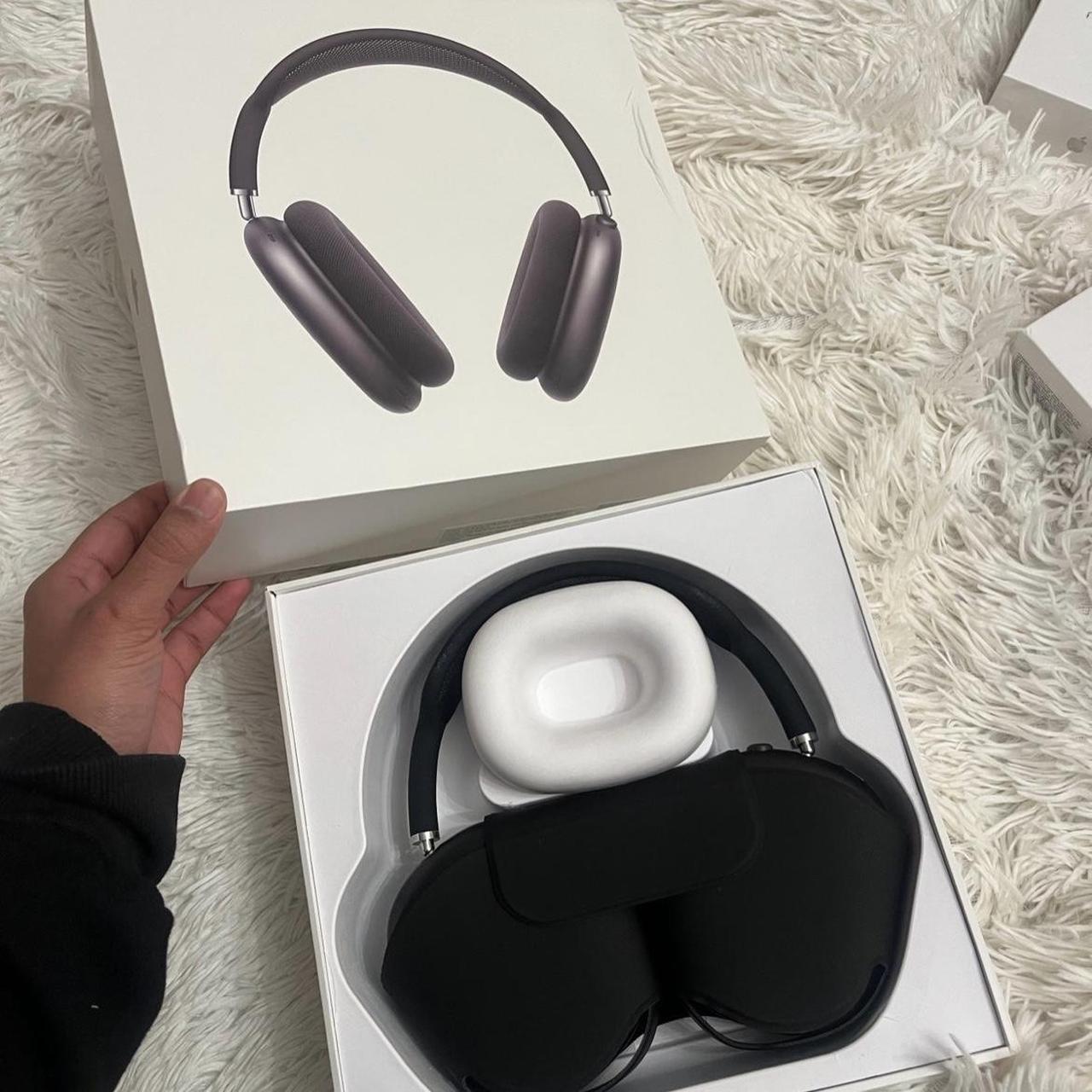 AirPods Max combine high-fidelity audio with... - Depop