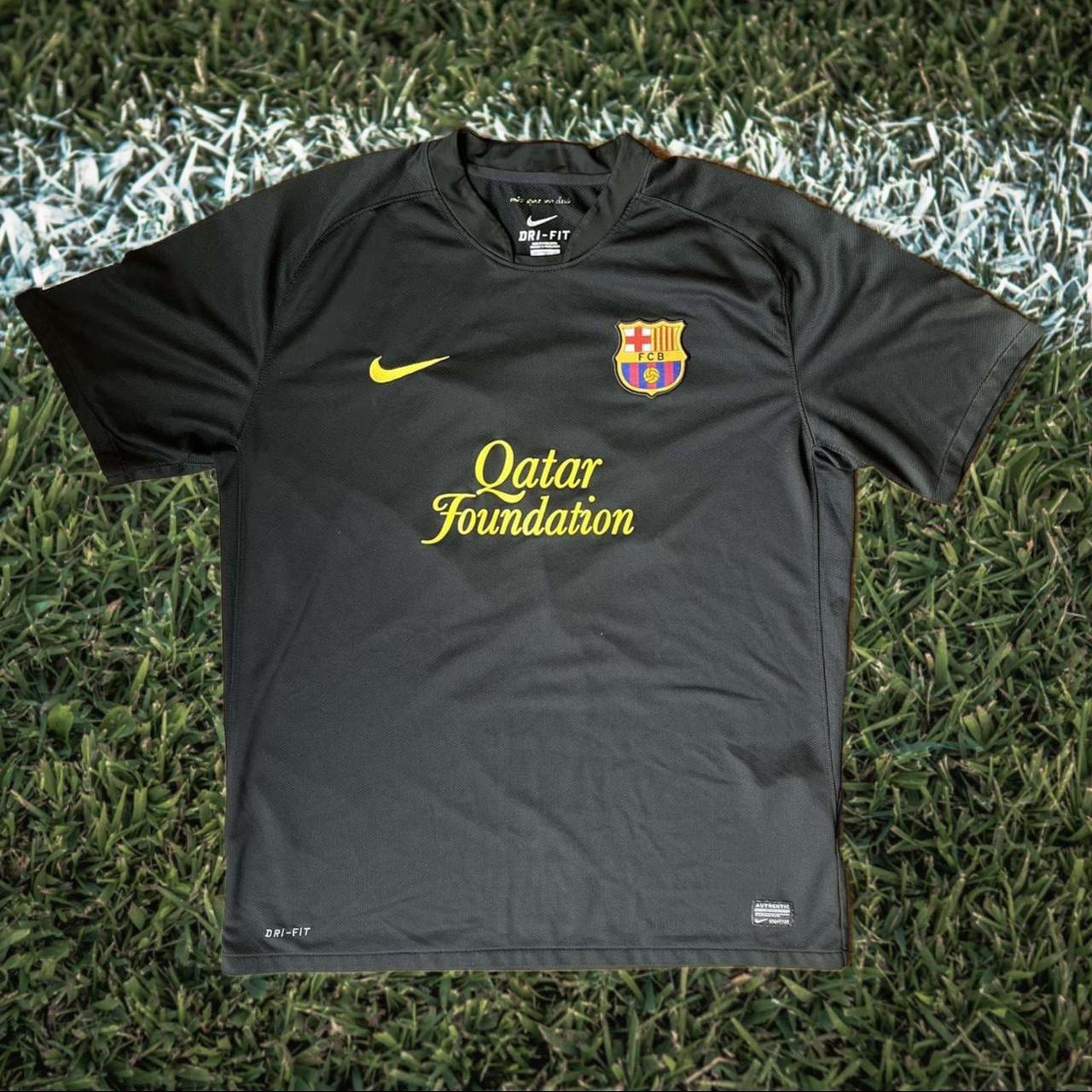 Barcelona 2012/13 Messi Third Kit -Authentic... - Depop