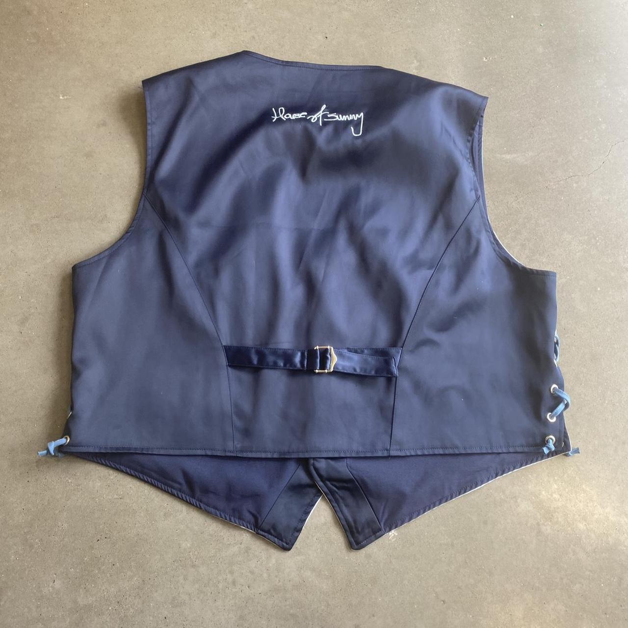 MOESHA VEST EXCLUSIVE 60% OFF 💙 IMMEDIATE... - Depop