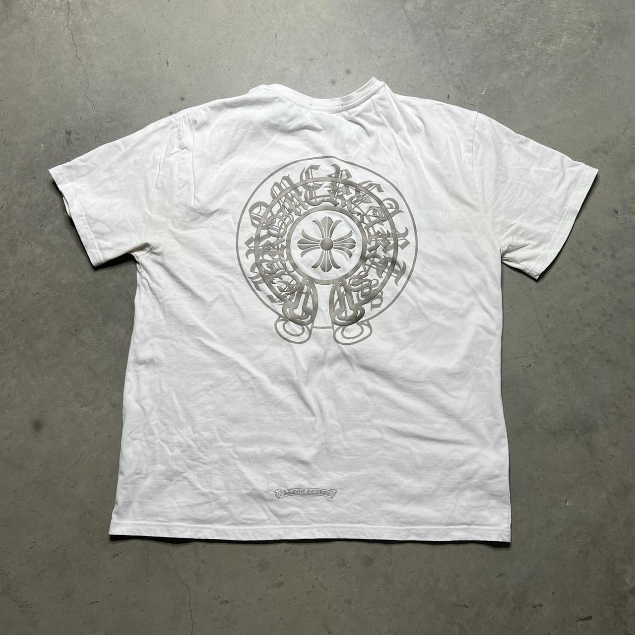 Chrome Hearts Men's White and Grey T-shirt | Depop