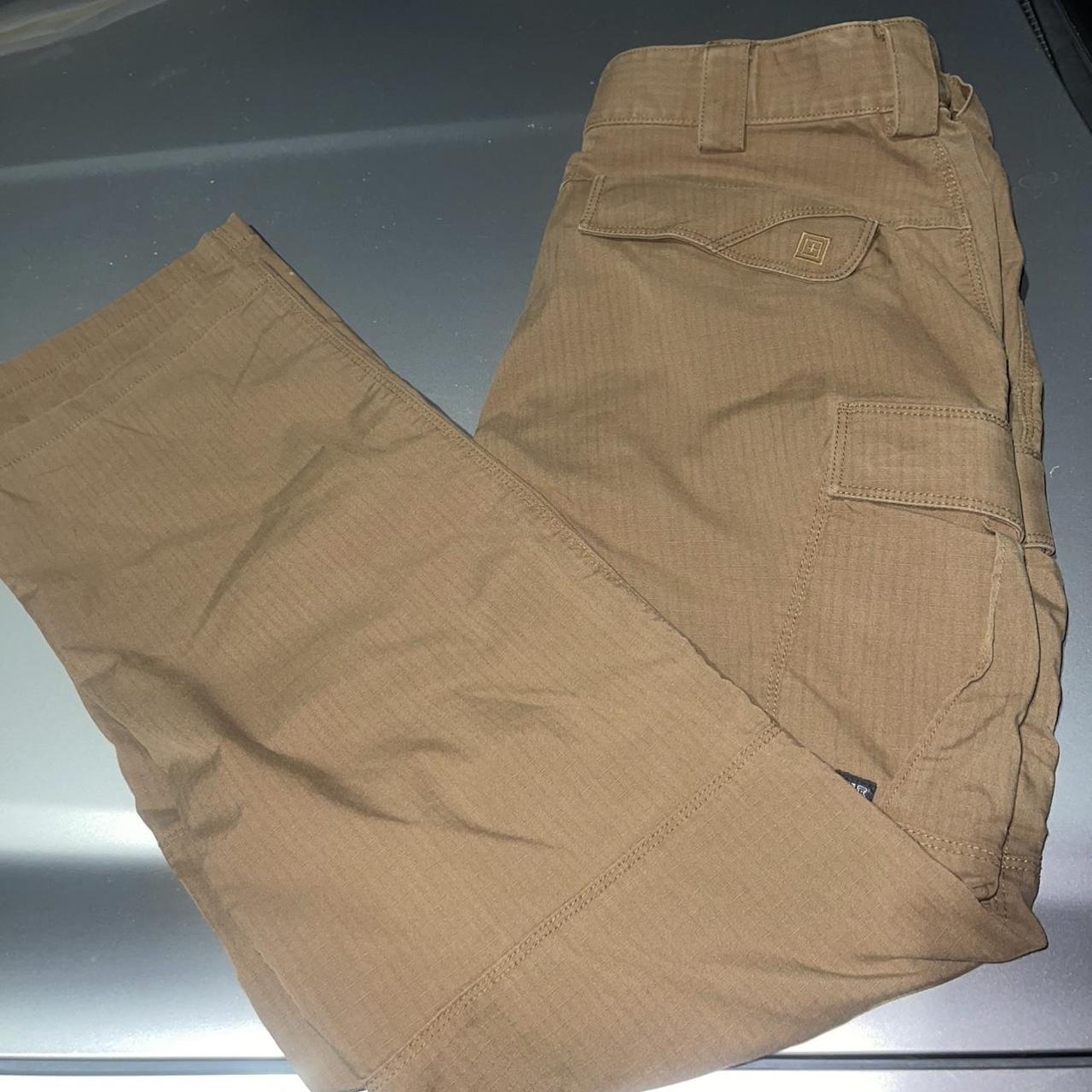 Brown 511 tactical cargo pants size 34x32 - Depop