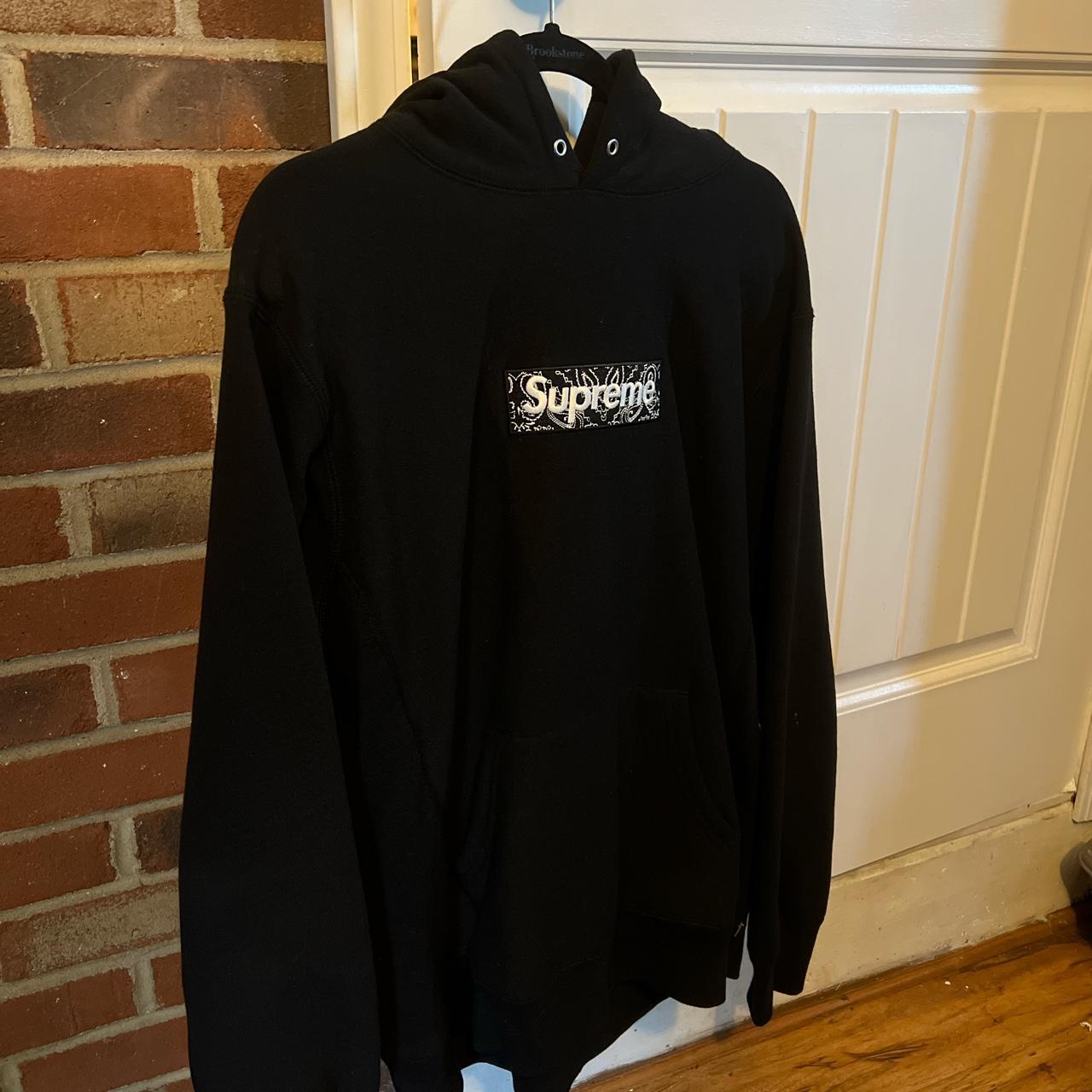 Supreme BOGO hoodie - Depop