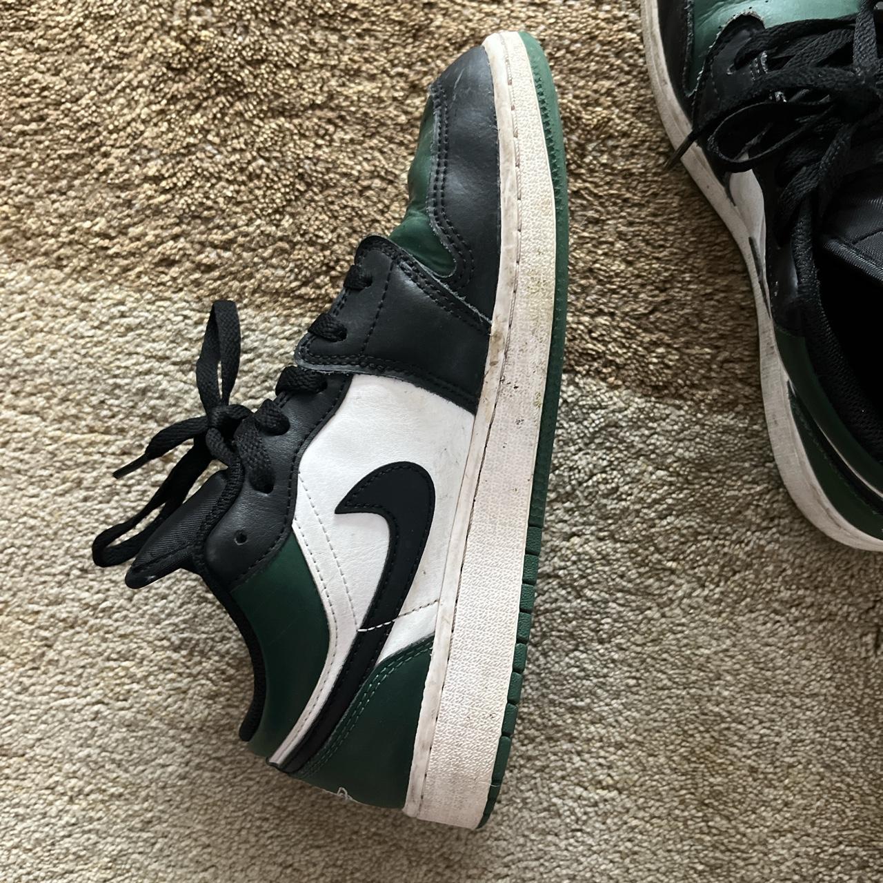 Jordan 1 low green toe socks size 5.5 men’s *NO PAYPAL* - Depop