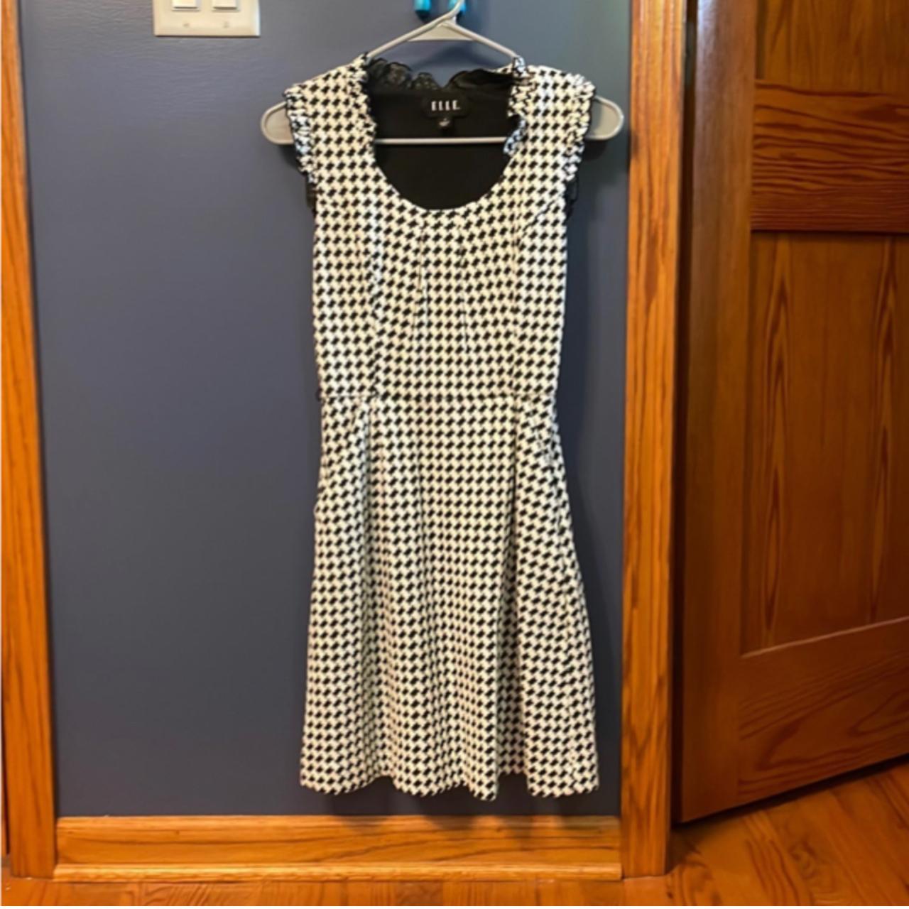 Elle Dress Size: 2 Material: Shell: 62% Cotton, 37%... - Depop