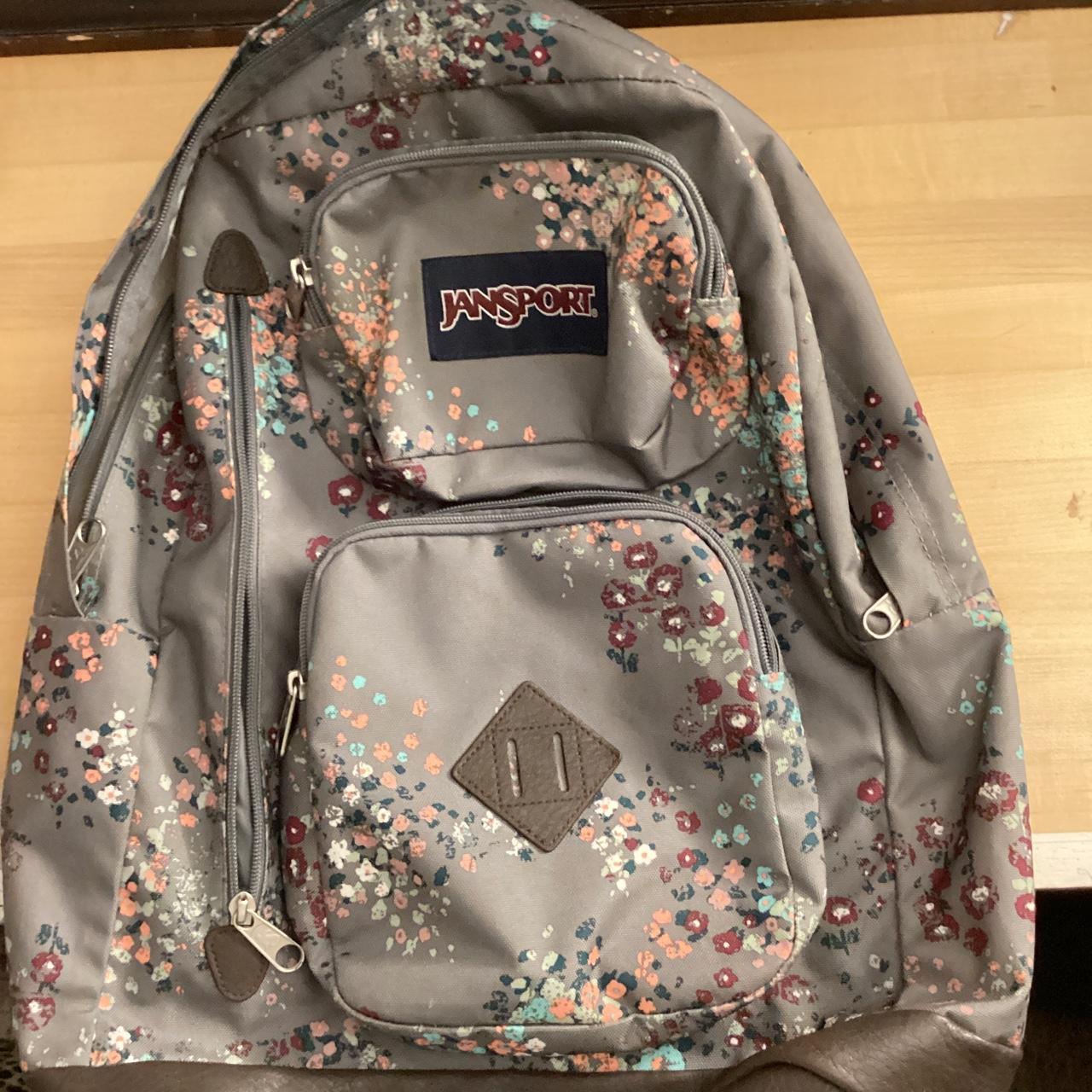 Jansport flower backpack Used a couple times Great... - Depop