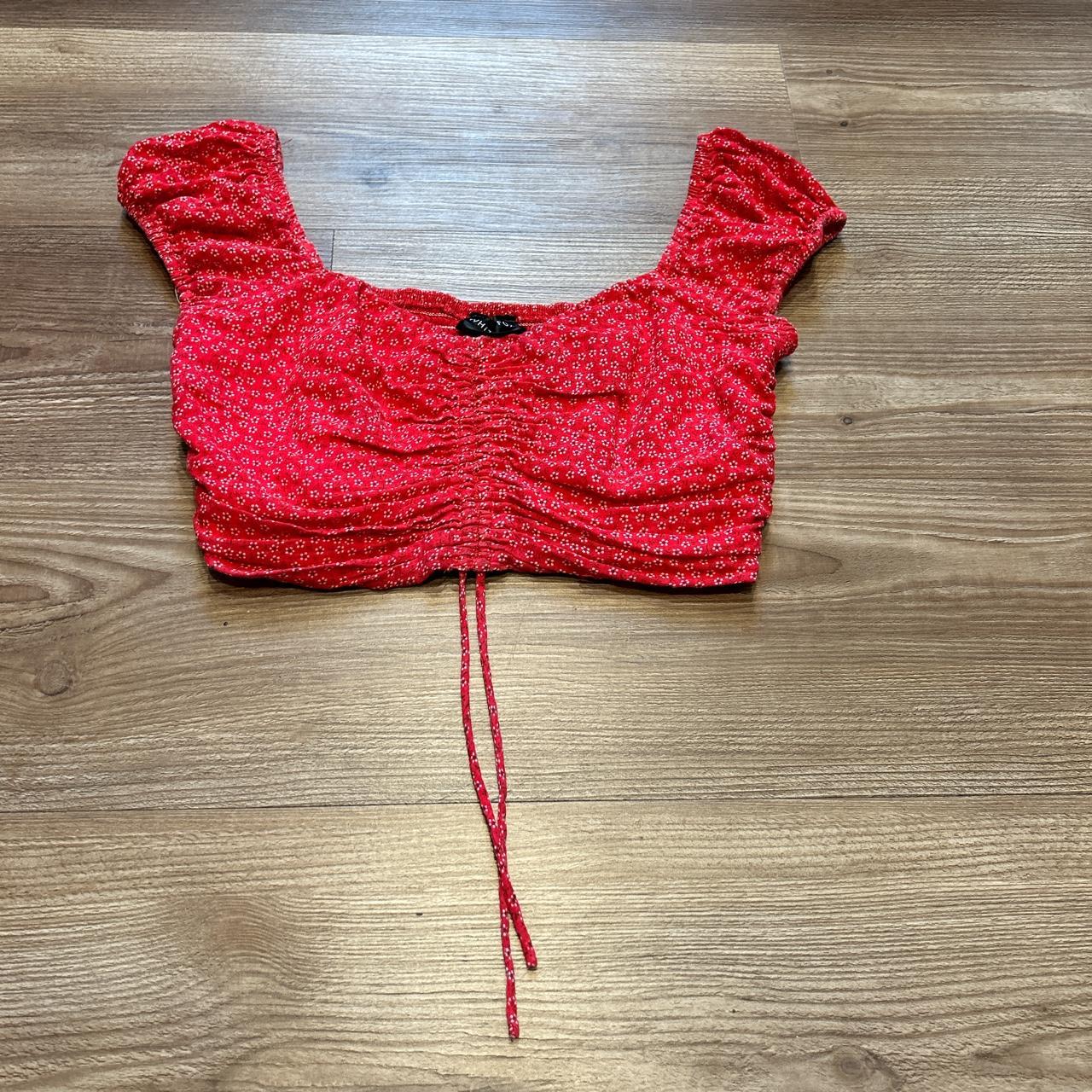 White fox cropped red shirt very flattering you can... - Depop