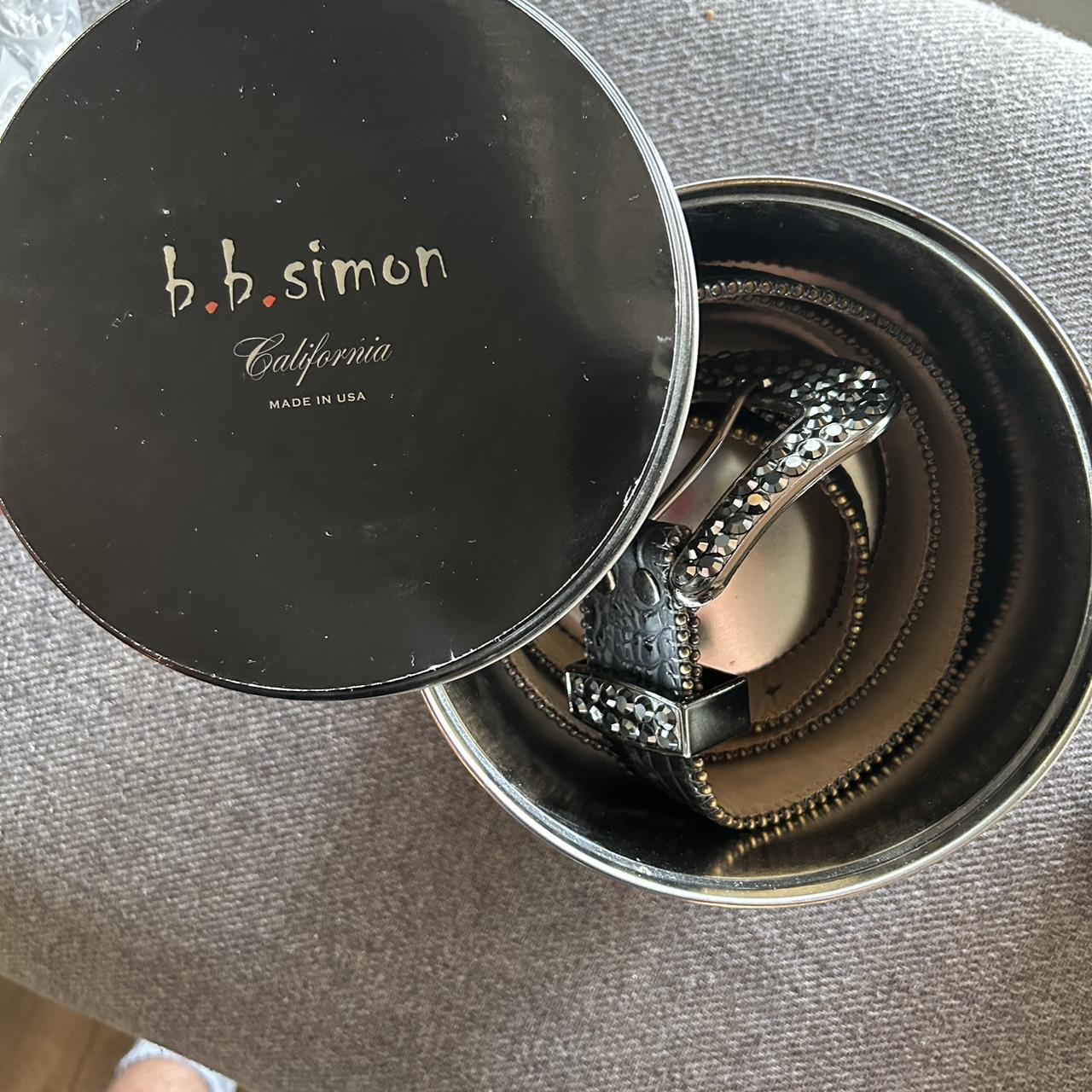 Bb simon Noir classic 2. Cost abt 165 plus like 20... - Depop