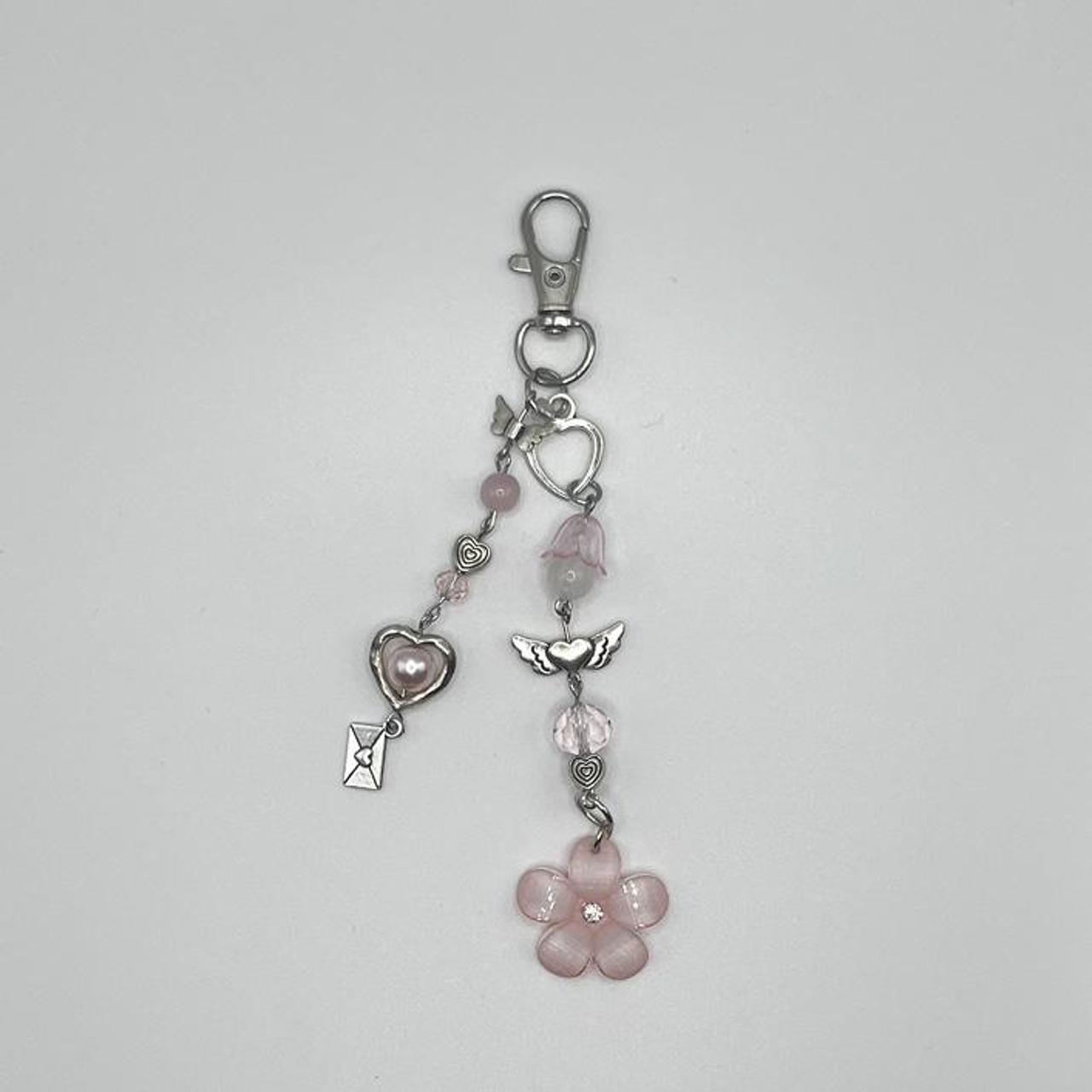 coquette flower keychain🎀🌸 - Depop