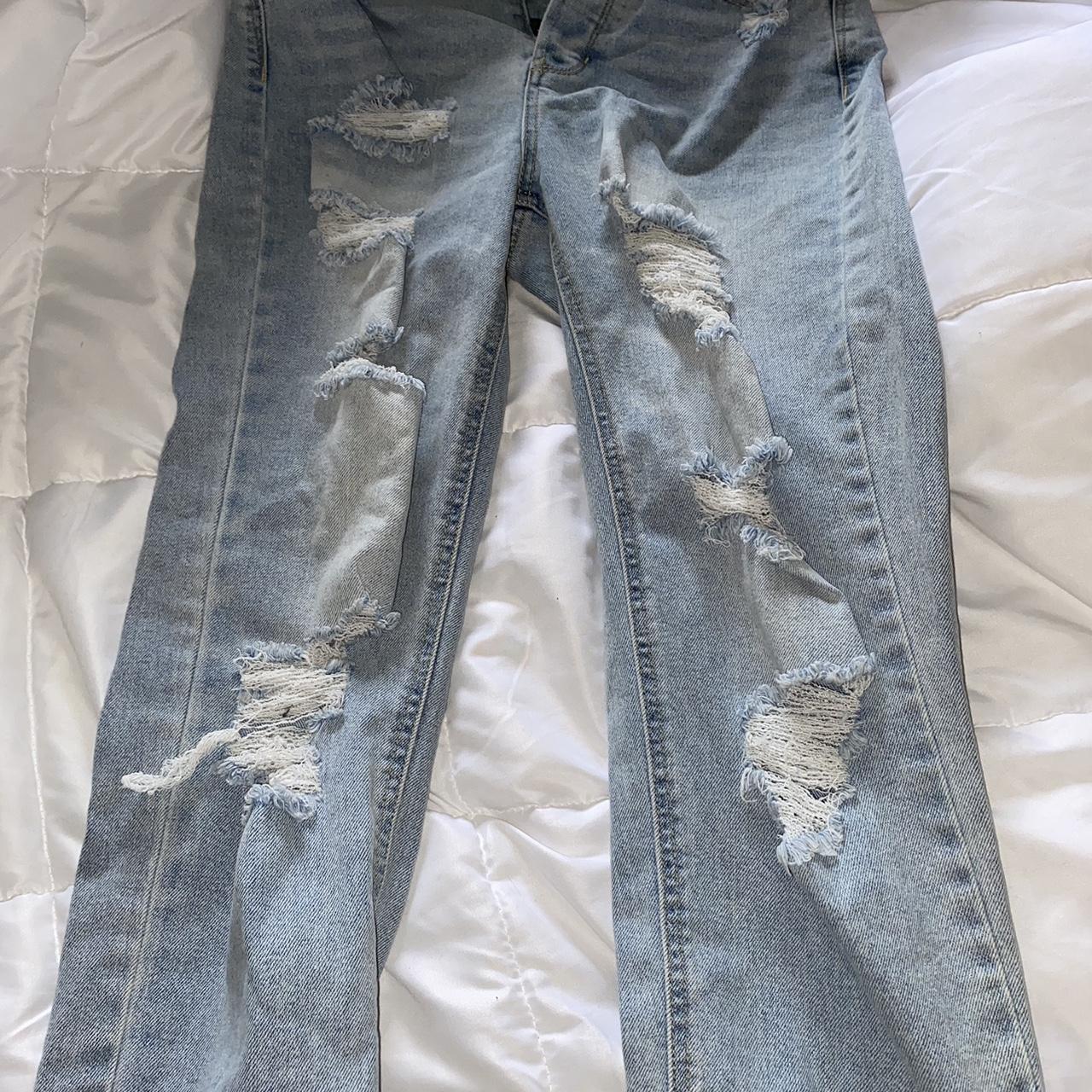 Ripped 90s boyfriend jean, no zipper all buttons,... - Depop