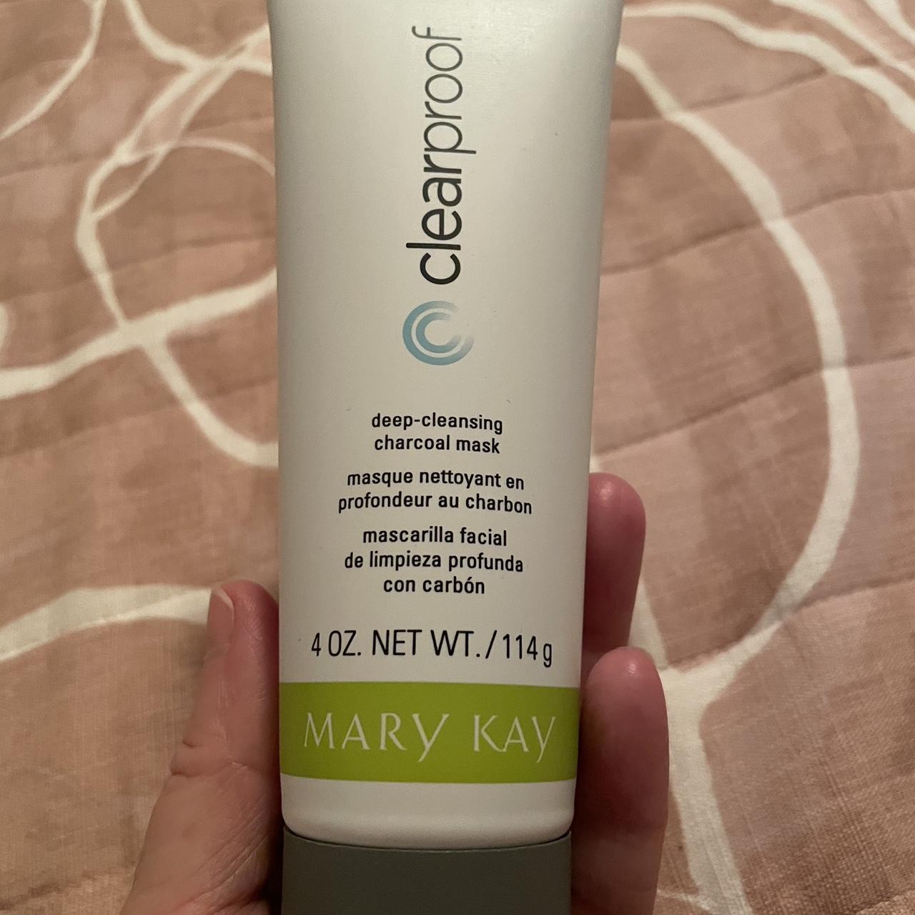 Mary Kay Green and White Face-masks | Depop