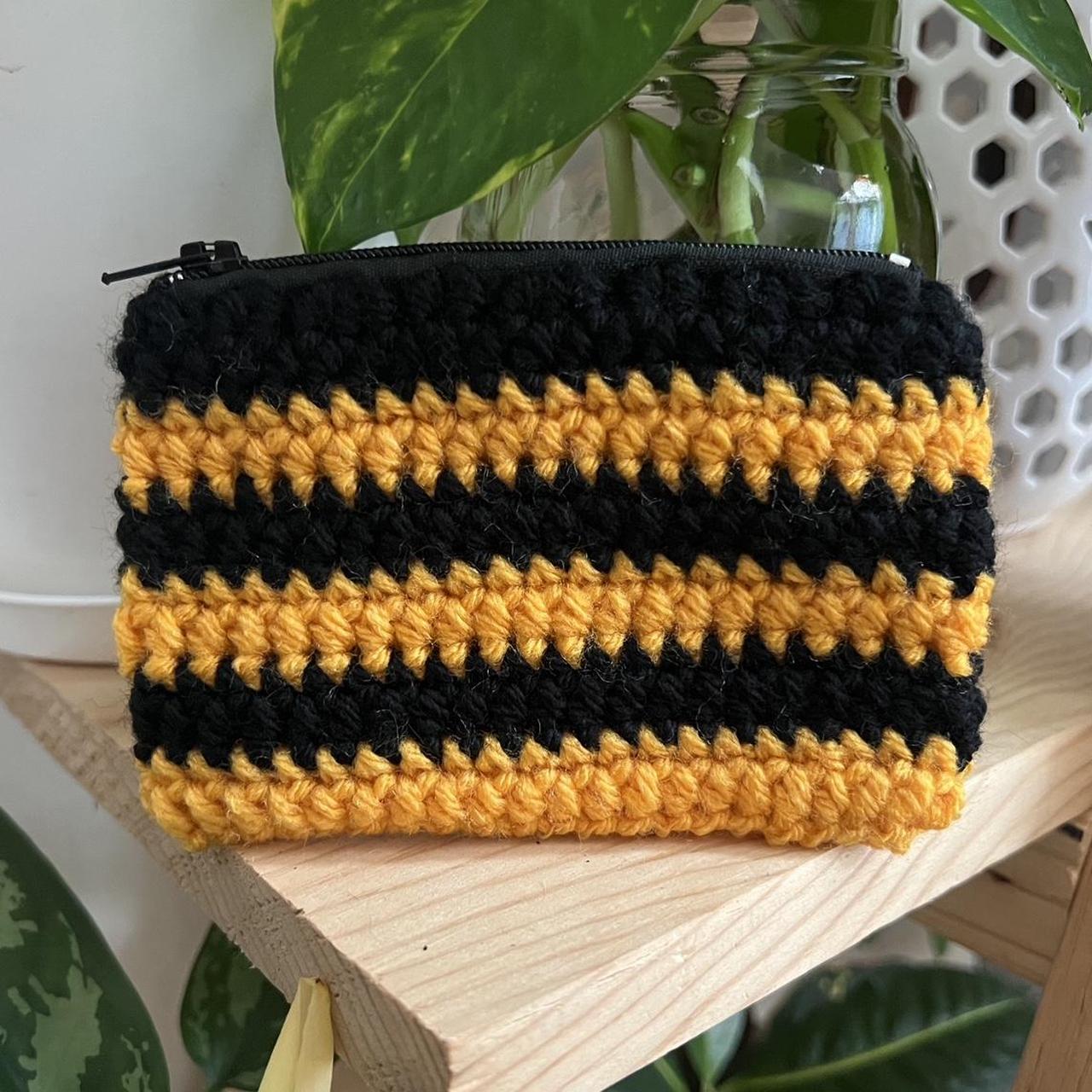 Hufflepuff Crochet money bag. -Made w/acrylic... - Depop