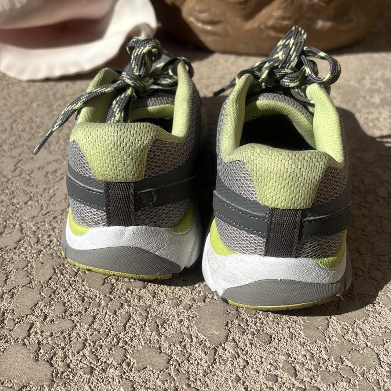Vionic Tokyo Sneakers Athletic Shoes Grey Green... | Depop