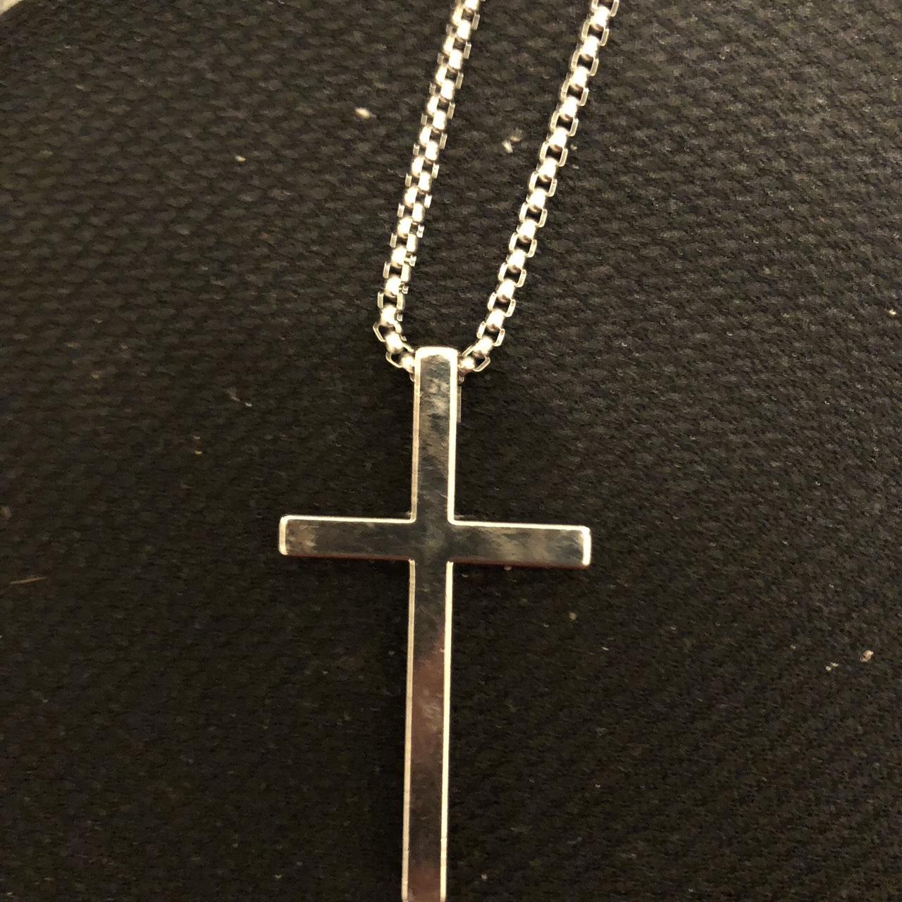 20 Inch Silver Cross Chain - Depop