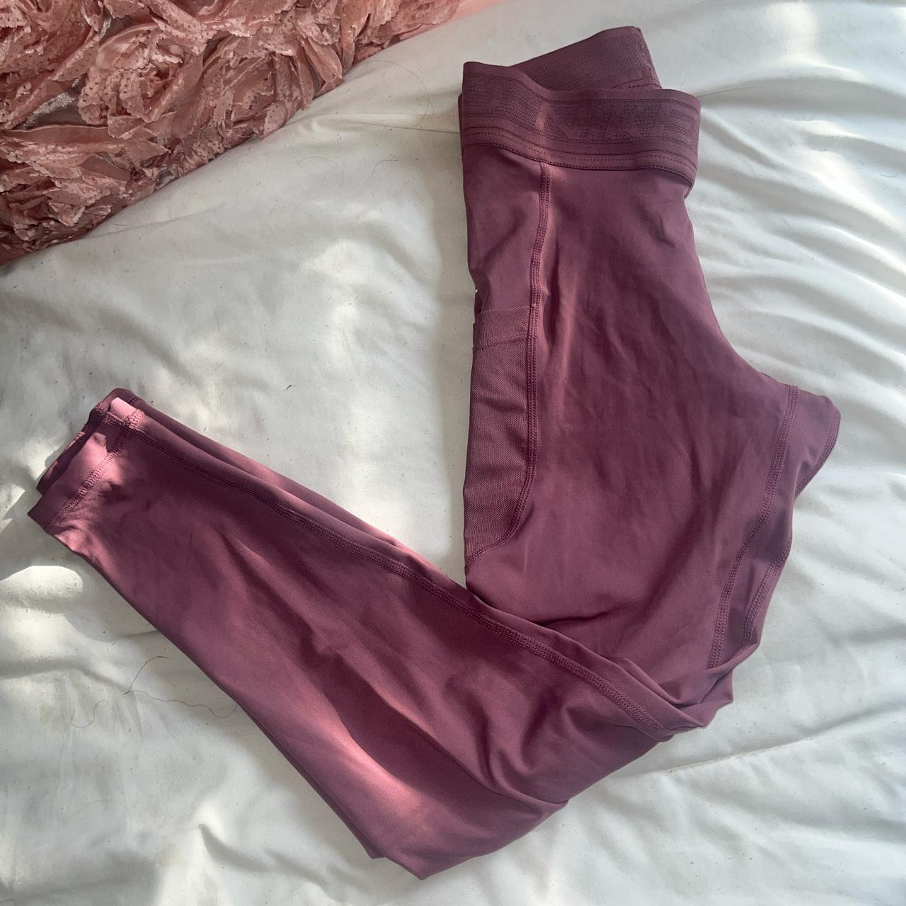 Nike Women's Leggings | Depop