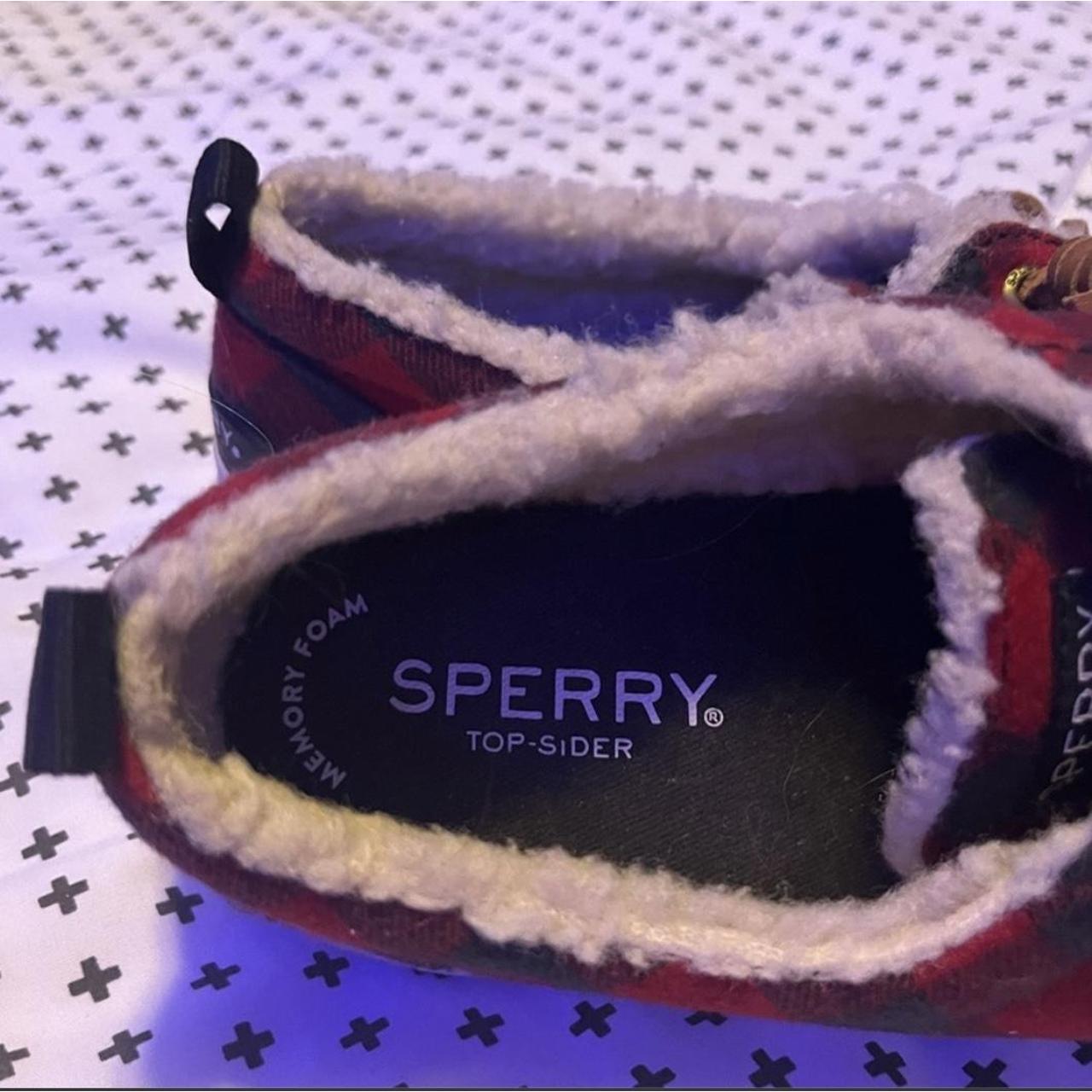 Sperry Women's Red and Black Trainers | Depop