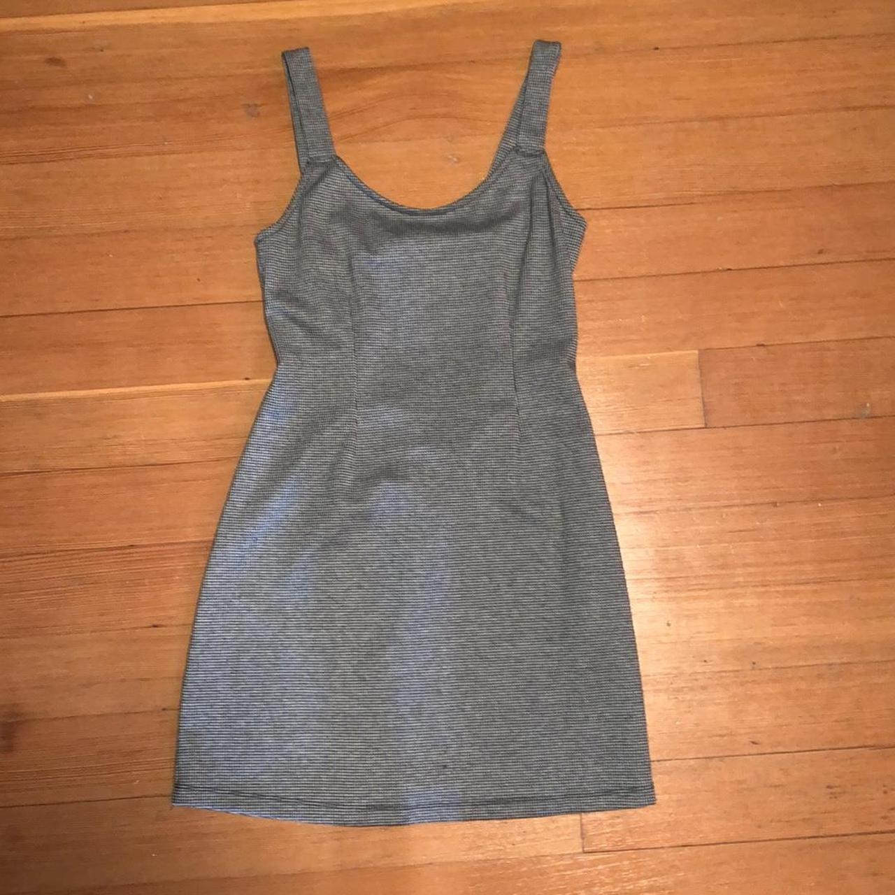 Forever 21 Mini Dress Size Medium - Depop
