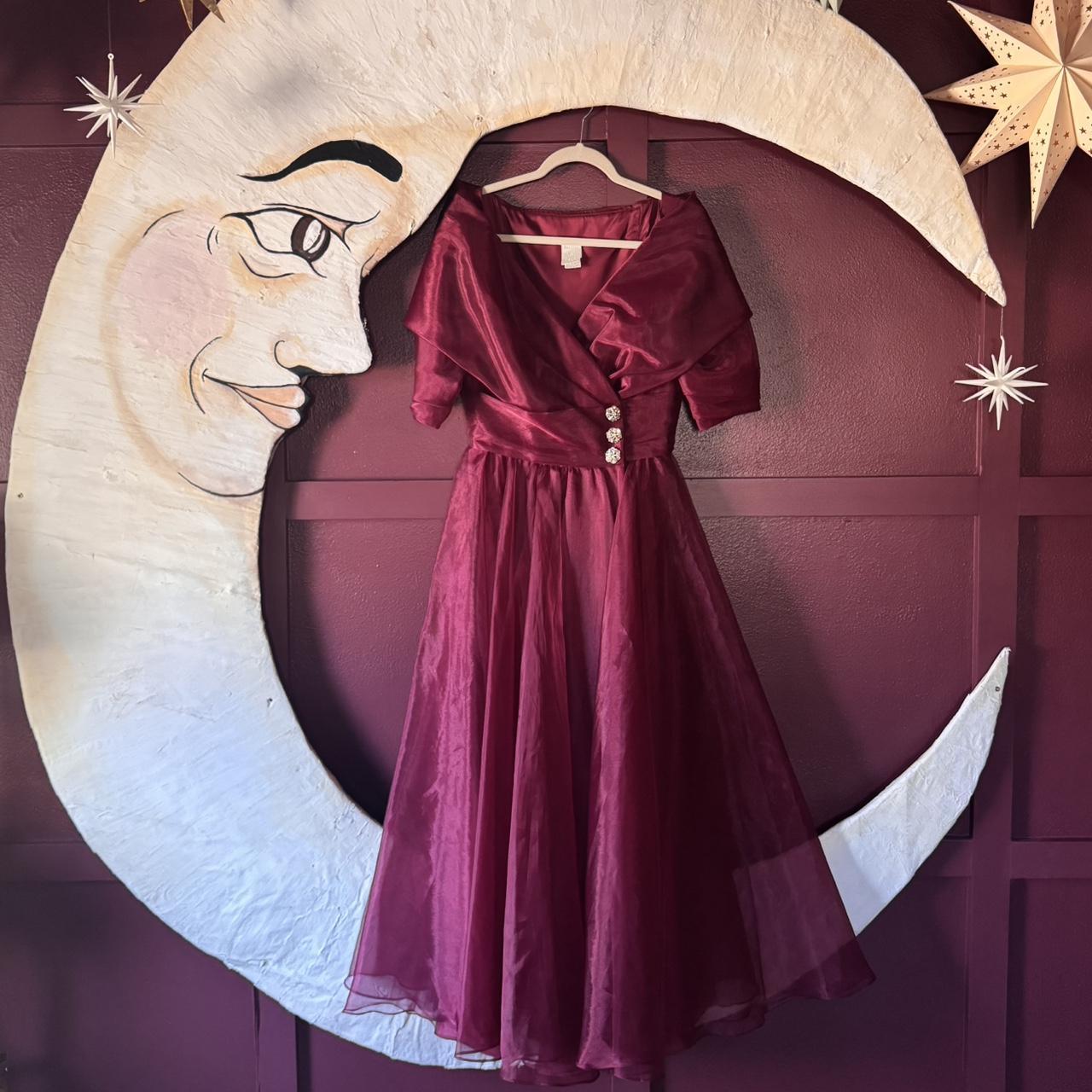 Vintage Watters & Watters Satin Formal... | Depop