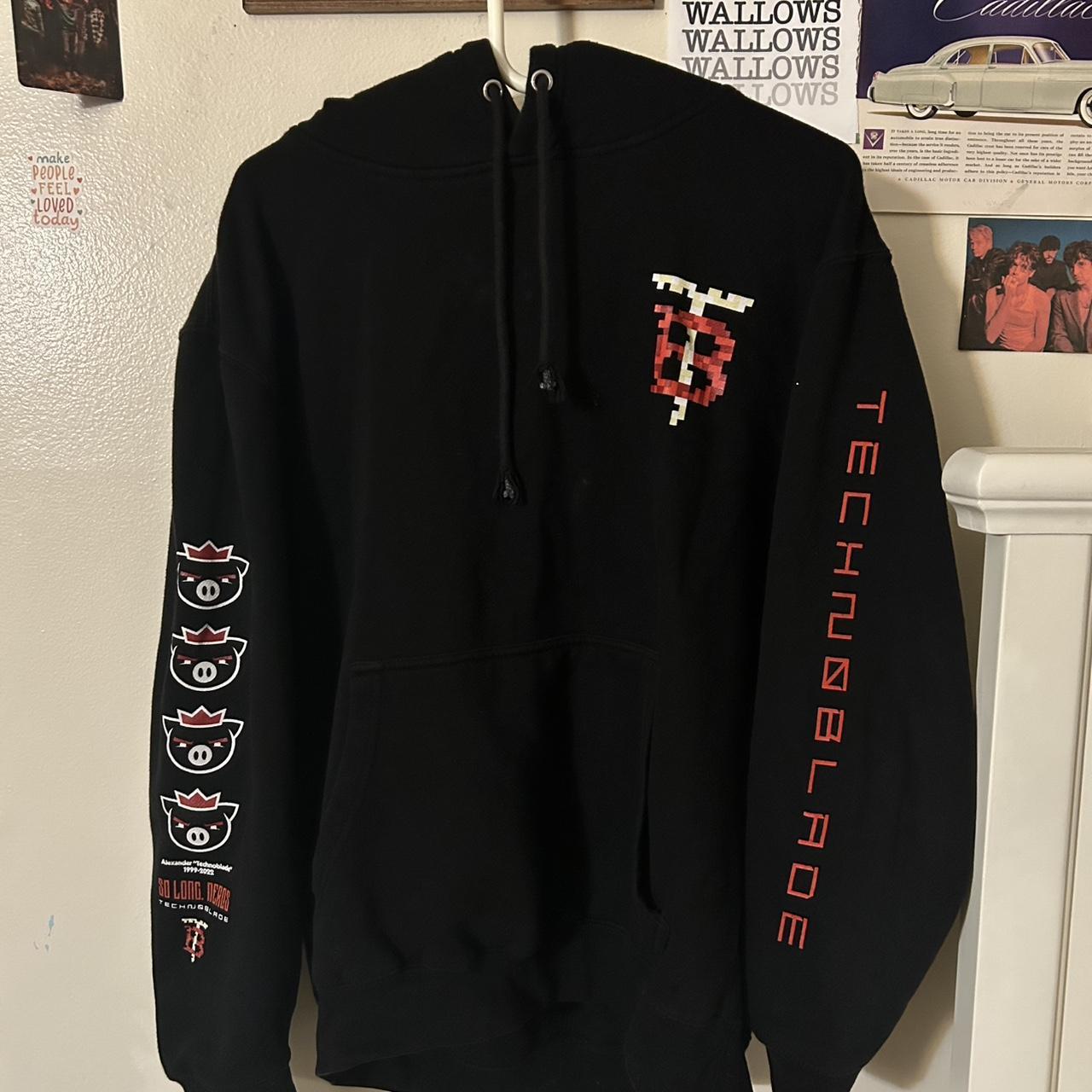 L black and red Technoblade “Good Game” hoodie NEED... | Depop