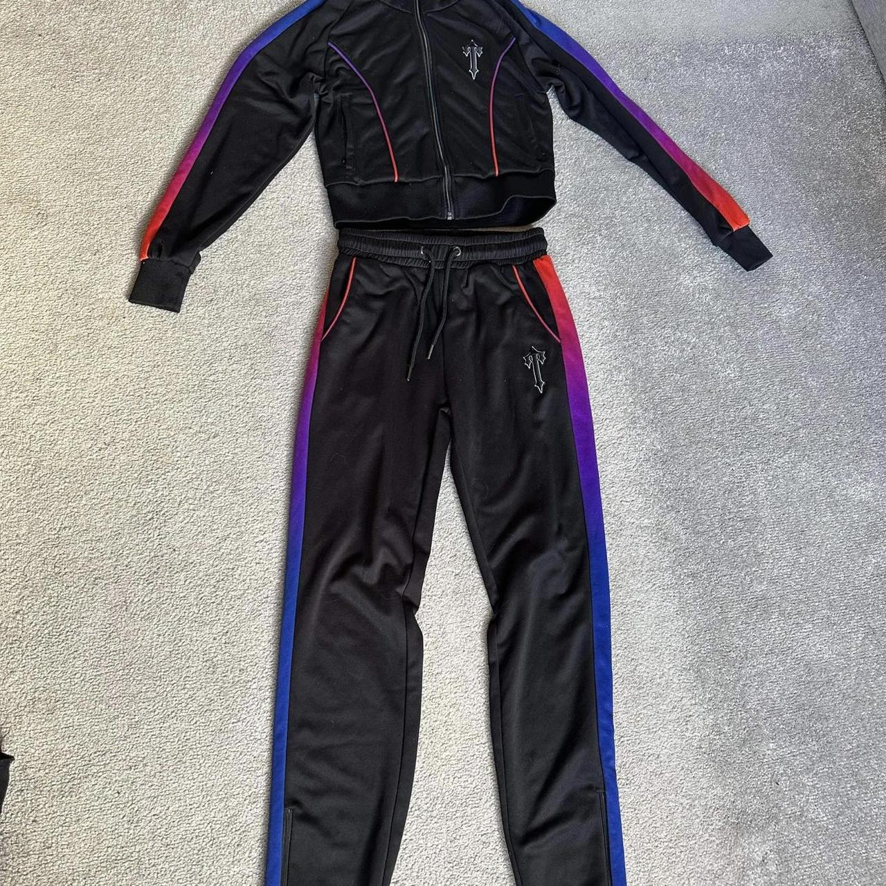 Women's Irongate T Spectrum tracksuit Size 8 Cropped... - Depop