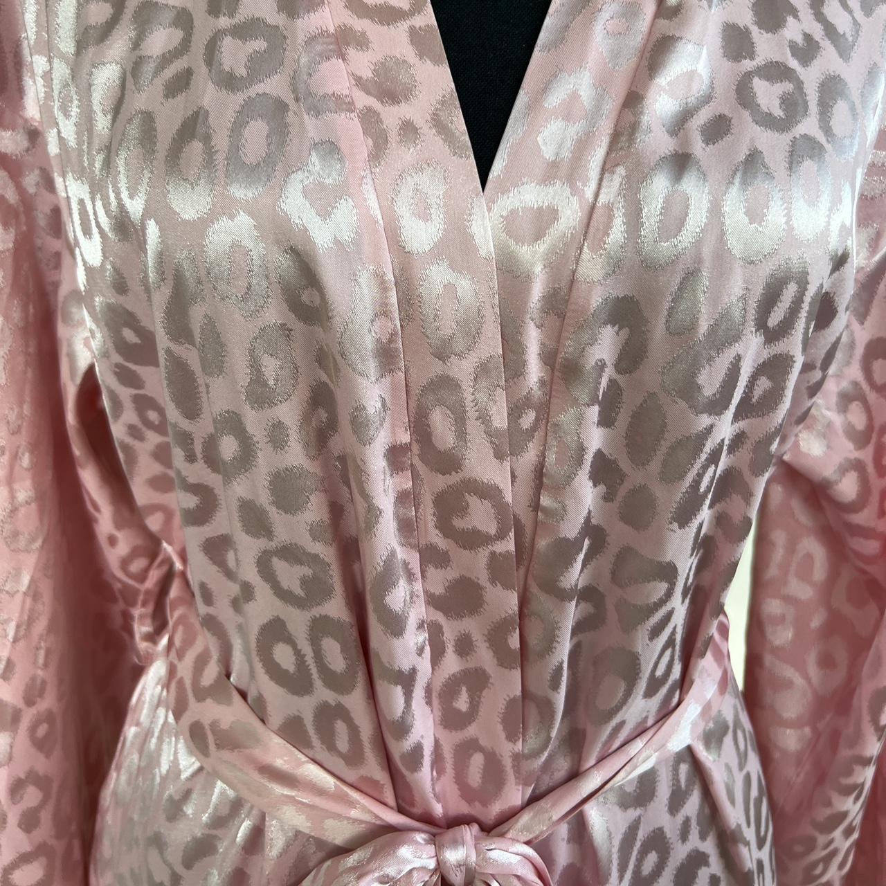 Pink shimmery satin leopard print robe with 3/4... - Depop