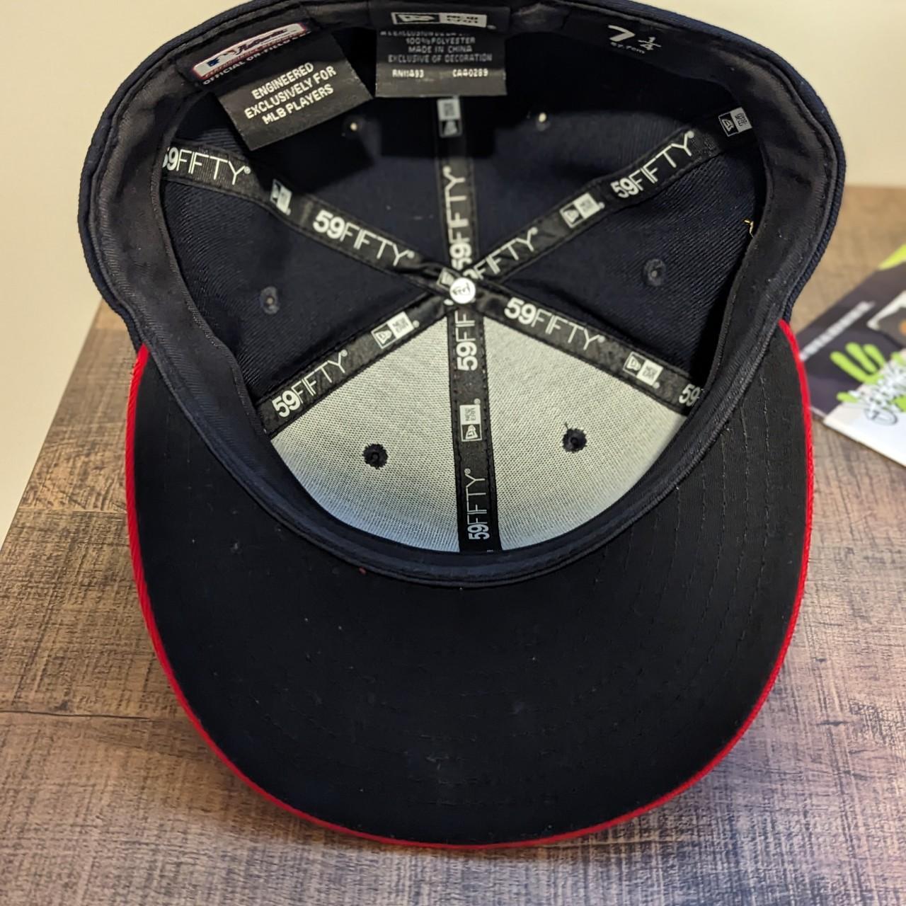 DARK BLUE ATLANTA BRAVES FITTED SIZE 7 1/4 BLACK... - Depop