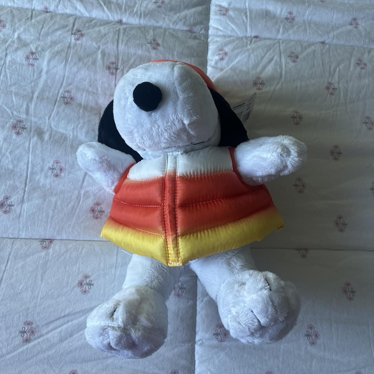 Snoopy puffer jacket 🐱 snoopy Halloween new with... - Depop