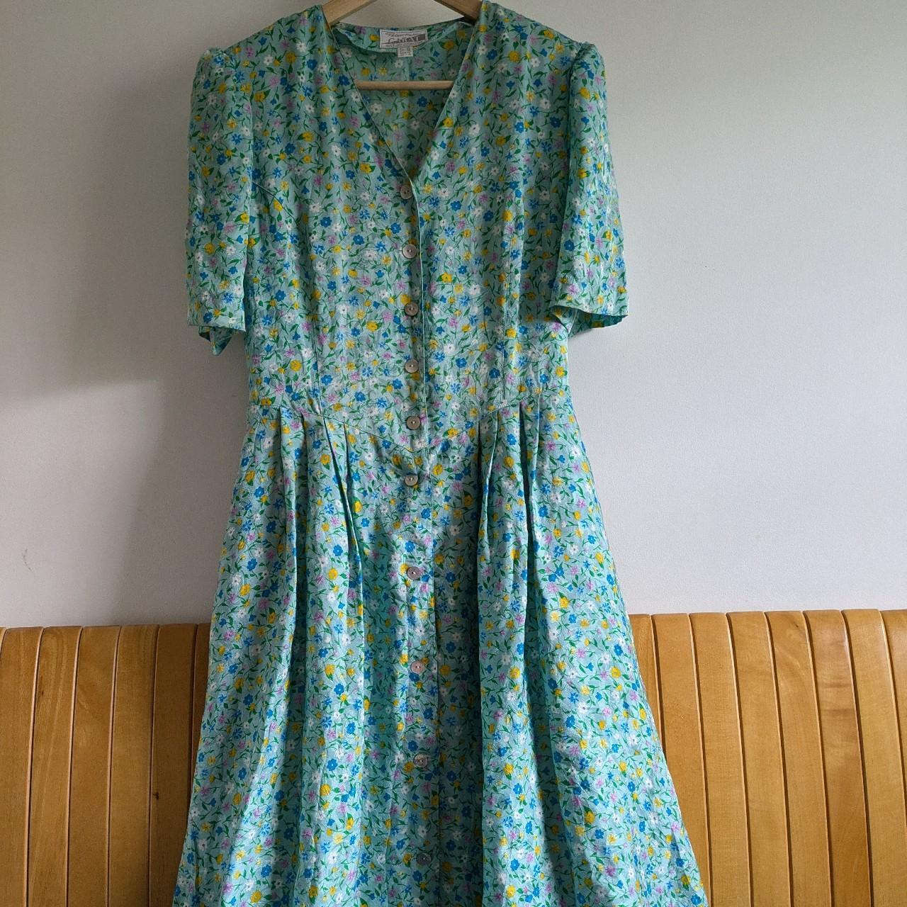 Vintage silk floral print button down tea... - Depop