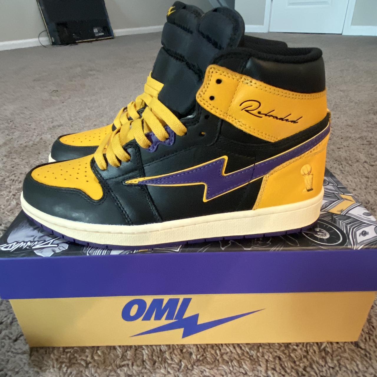 Men's Black and Purple Trainers | Depop