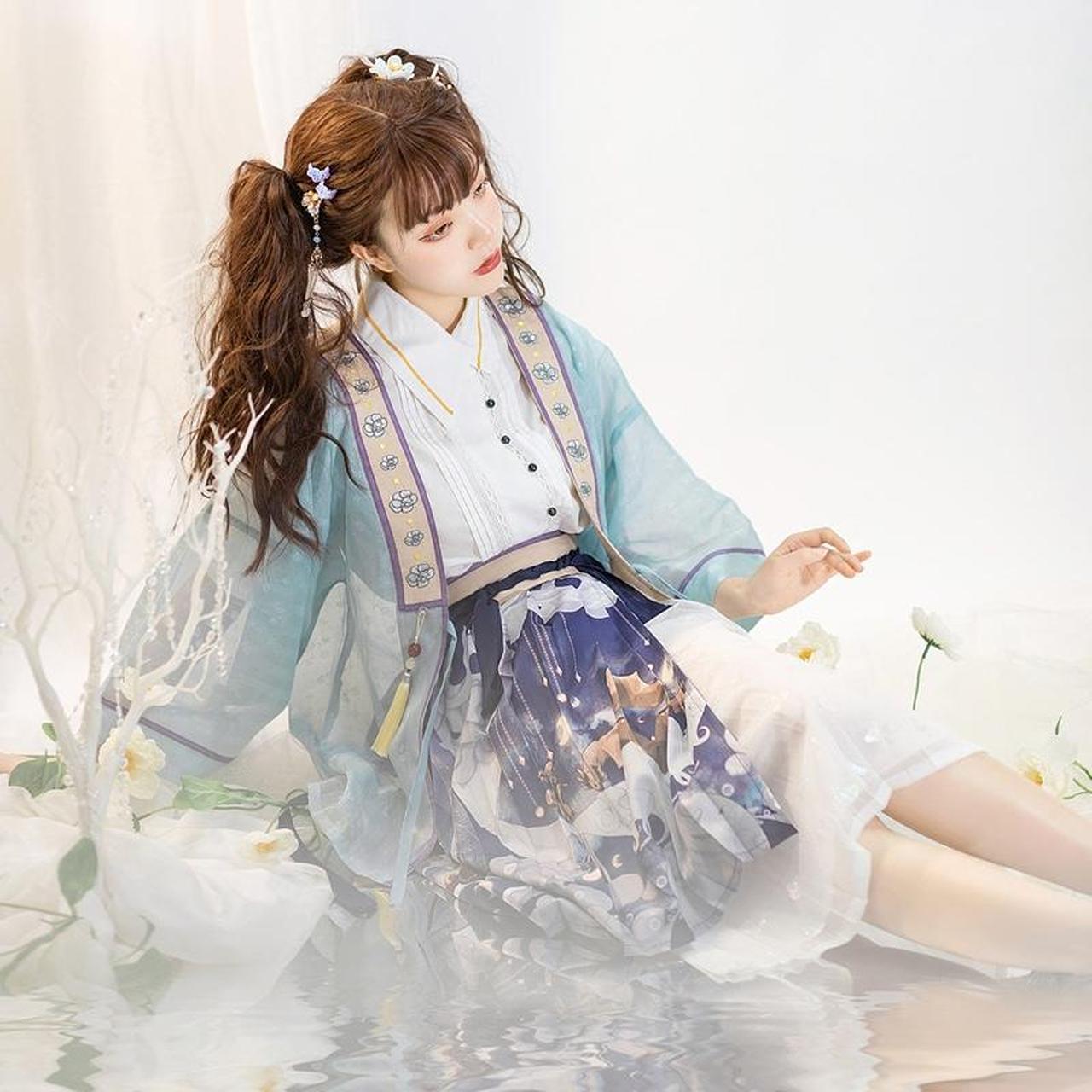 Cute Hanfu style shirt. New without tag. Size S. - Depop