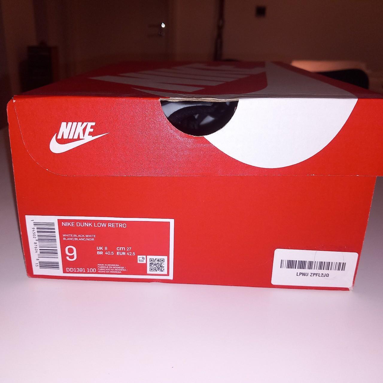 Panda dunks Size: UK 8 Box is in perfect condition - Depop