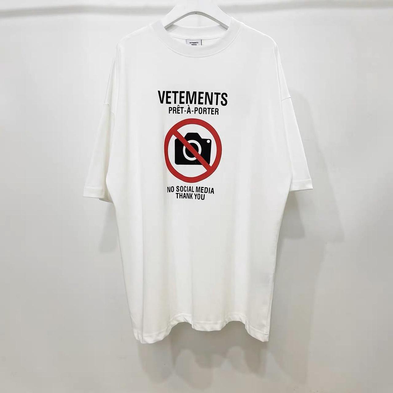 Vetements slogan tee brand new Fits like L - Depop
