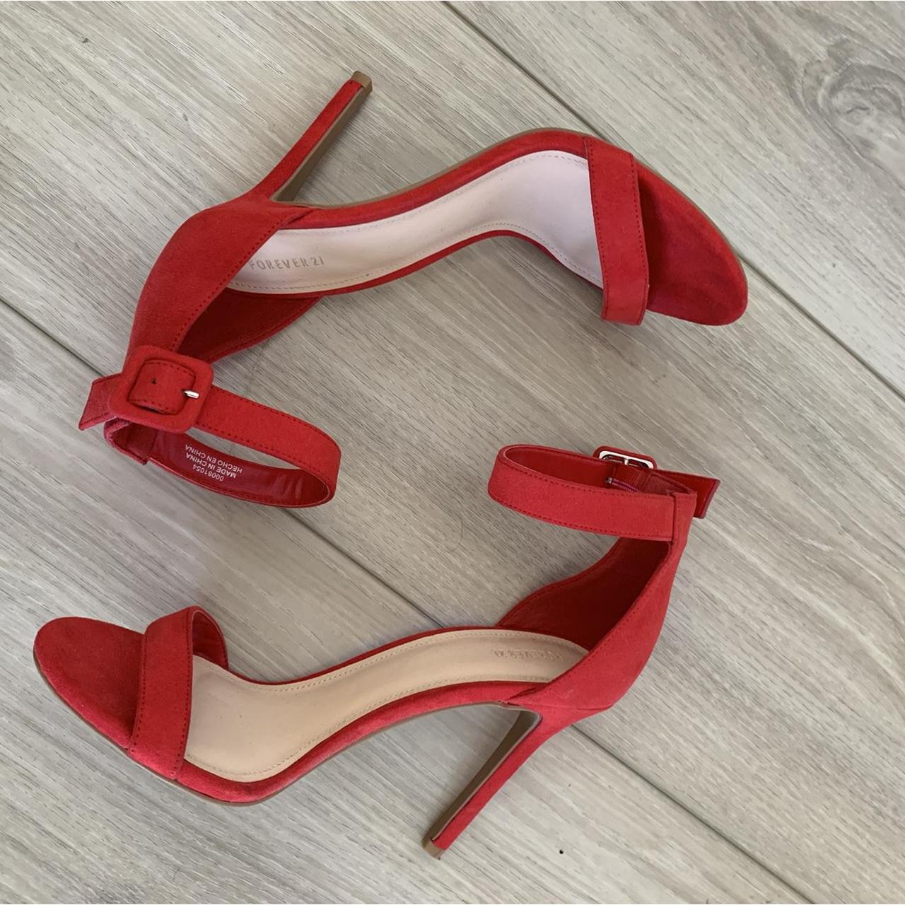 Women's Red Courts | Depop
