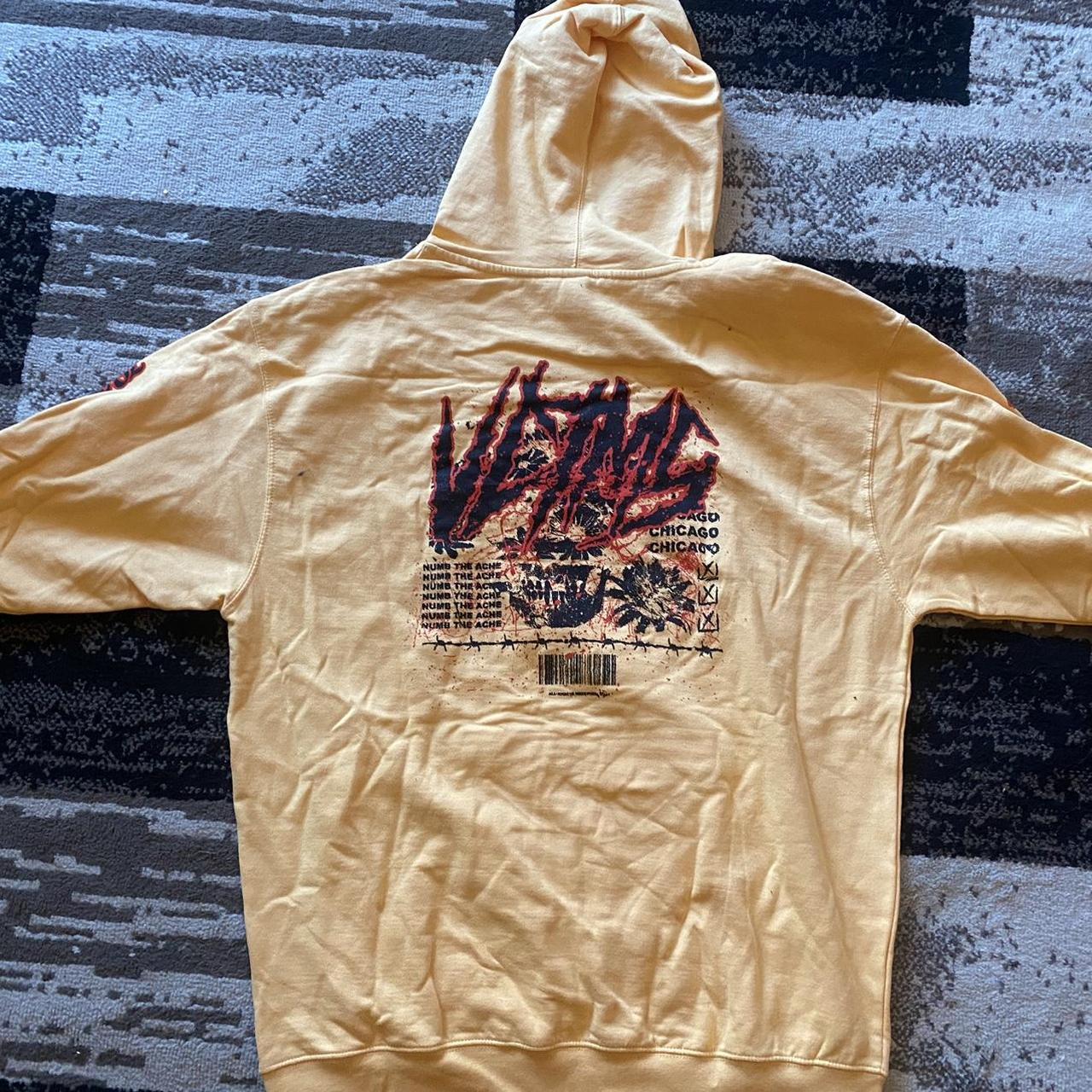 XL VCTMS LOGO HOODIE - PEACH PRINTED ON... - Depop