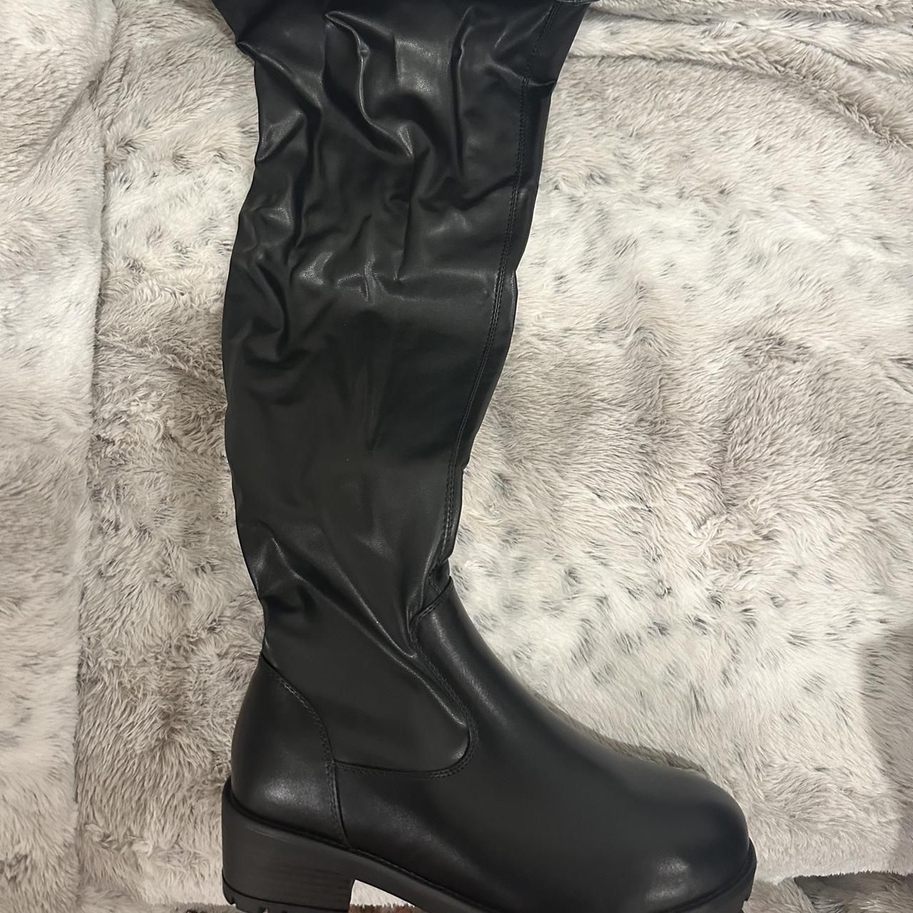 Never worn knee-high wide, calf torrid black boots,... - Depop