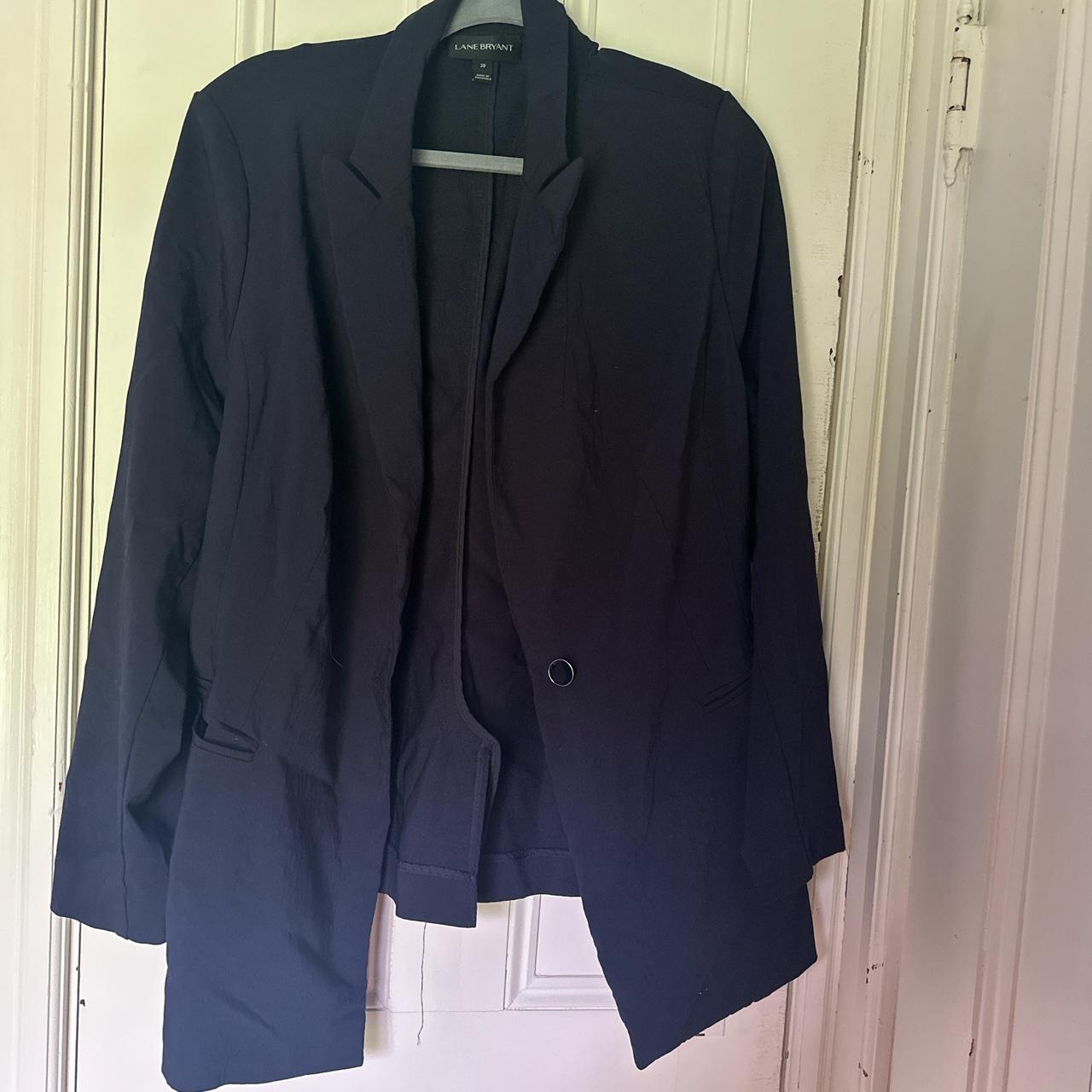 Lane Bryant stretchy jacket with shoulder pads - Depop
