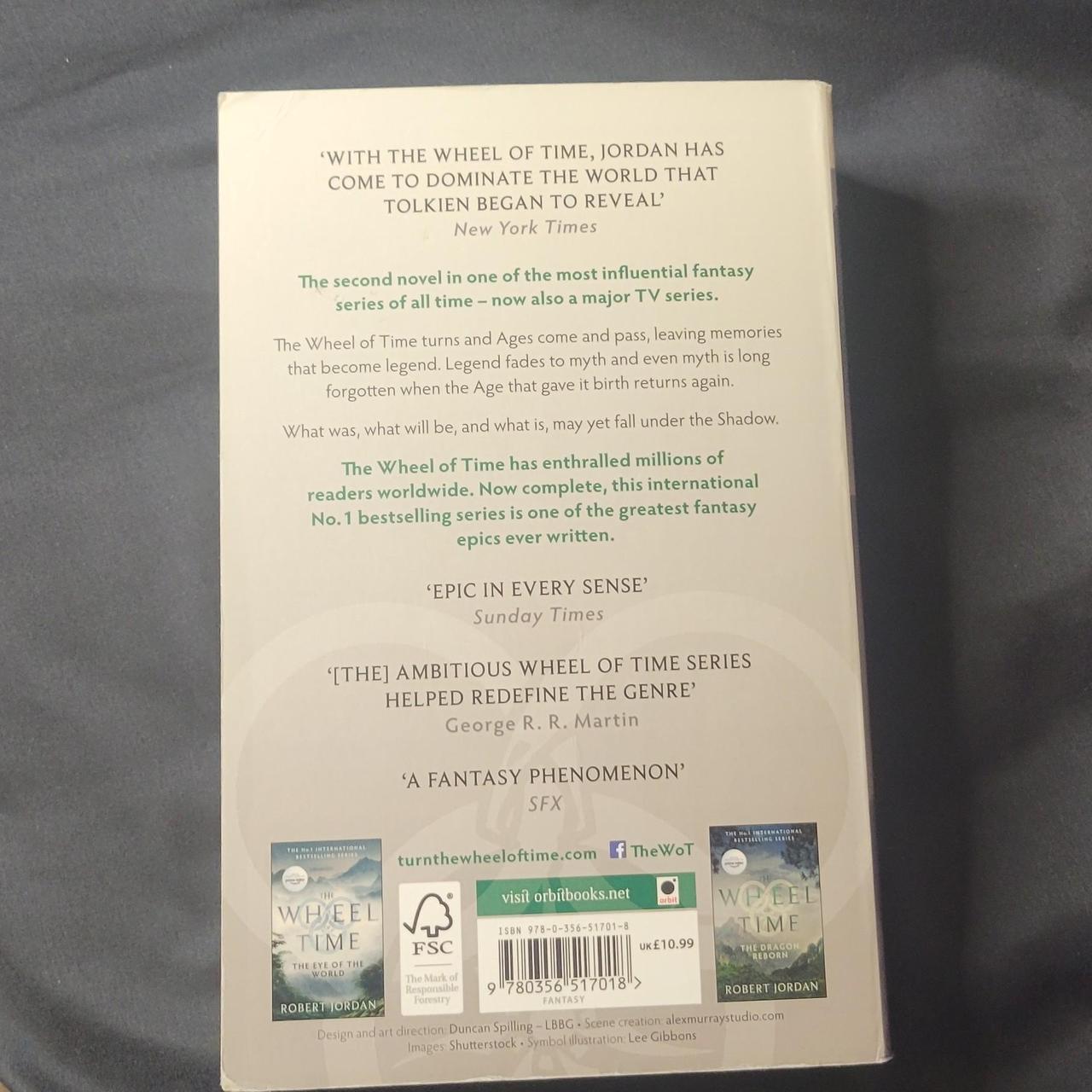 Robert Jordan The Wheel of Time Collection- Book 2... - Depop