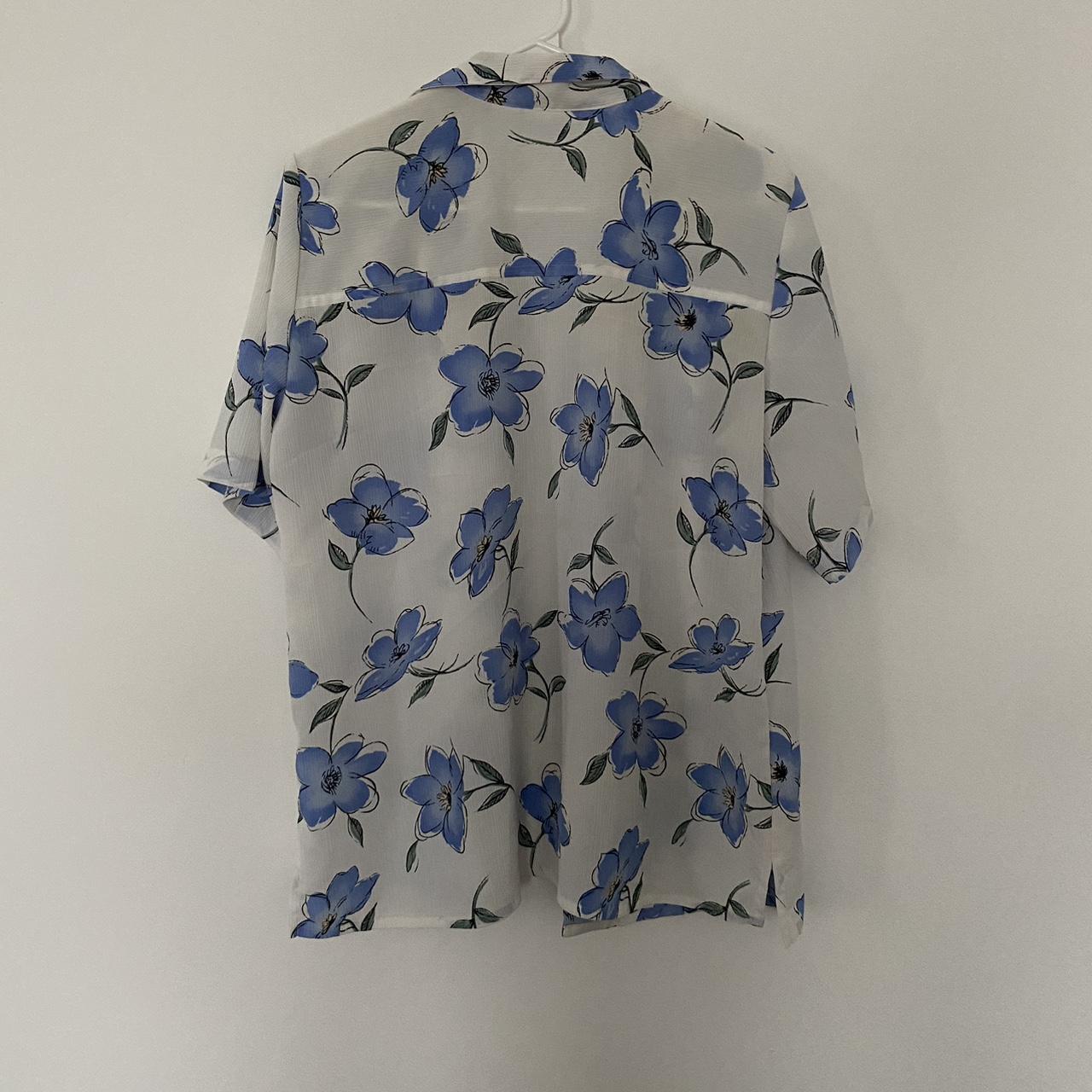 Allison Daley Button up Blue Floral Shirt Fits... - Depop Allison Daley Button up Blue Floral Shirt Fits... - Depop