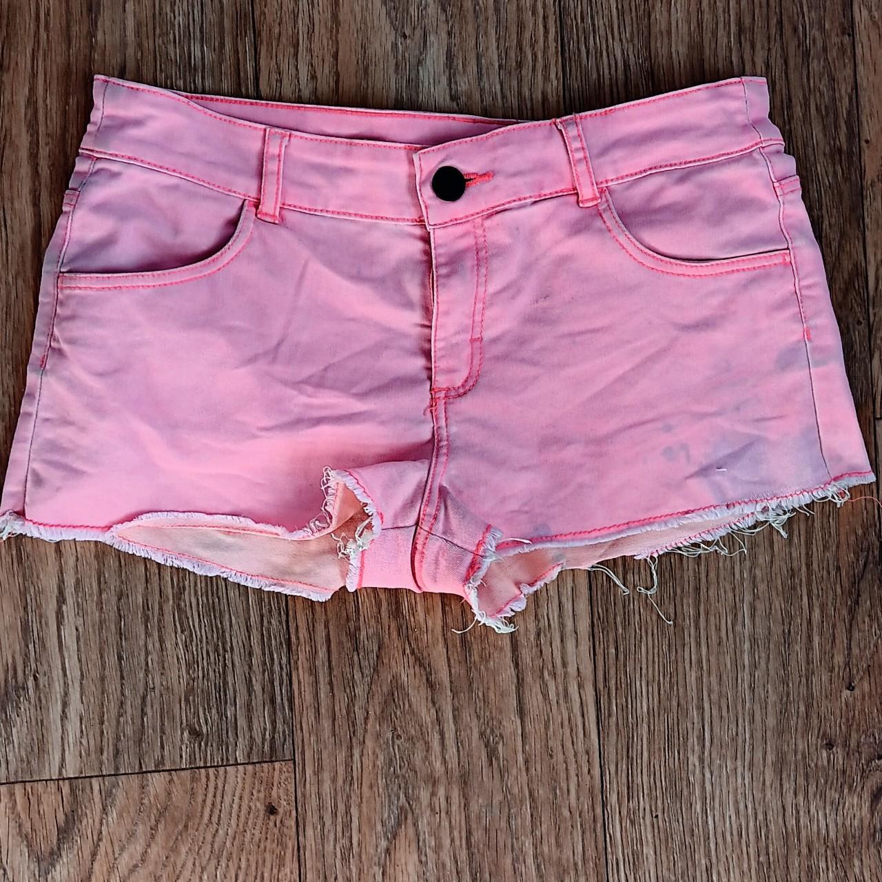 Low rise hot pink short shorts. Cute cut off style... | Depop