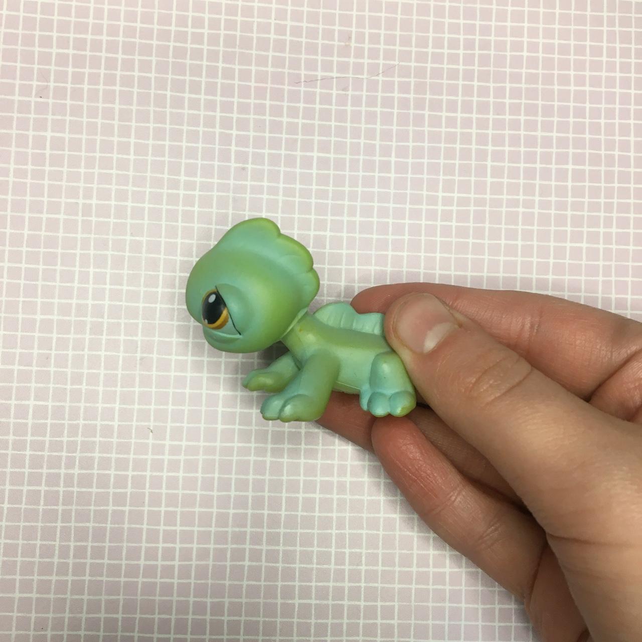 LPS littlest pet shop Iguana! #97! If you can do... - Depop