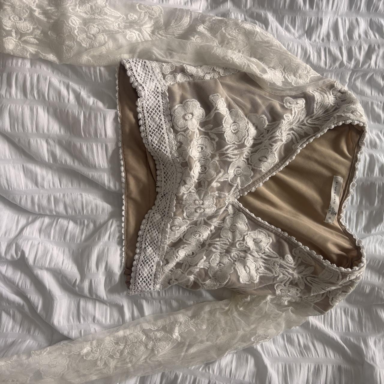 Alterd State Lace top! -Size small -never worn... | Depop