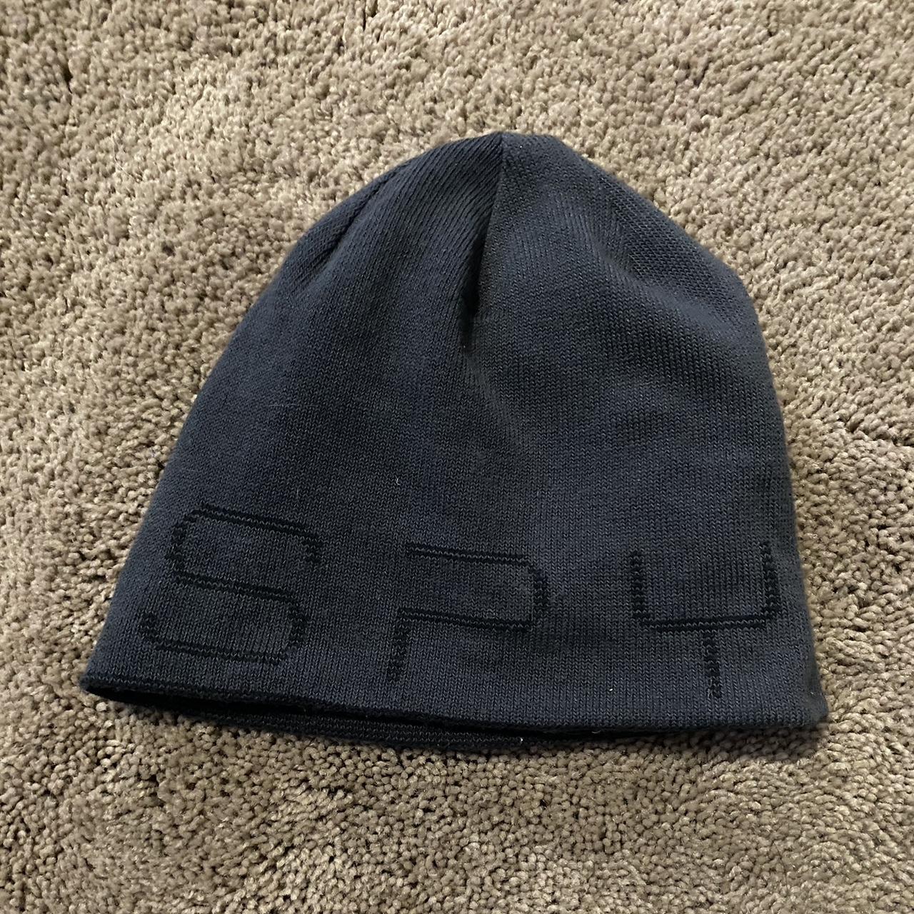 Reversible Spyder beanie - Depop