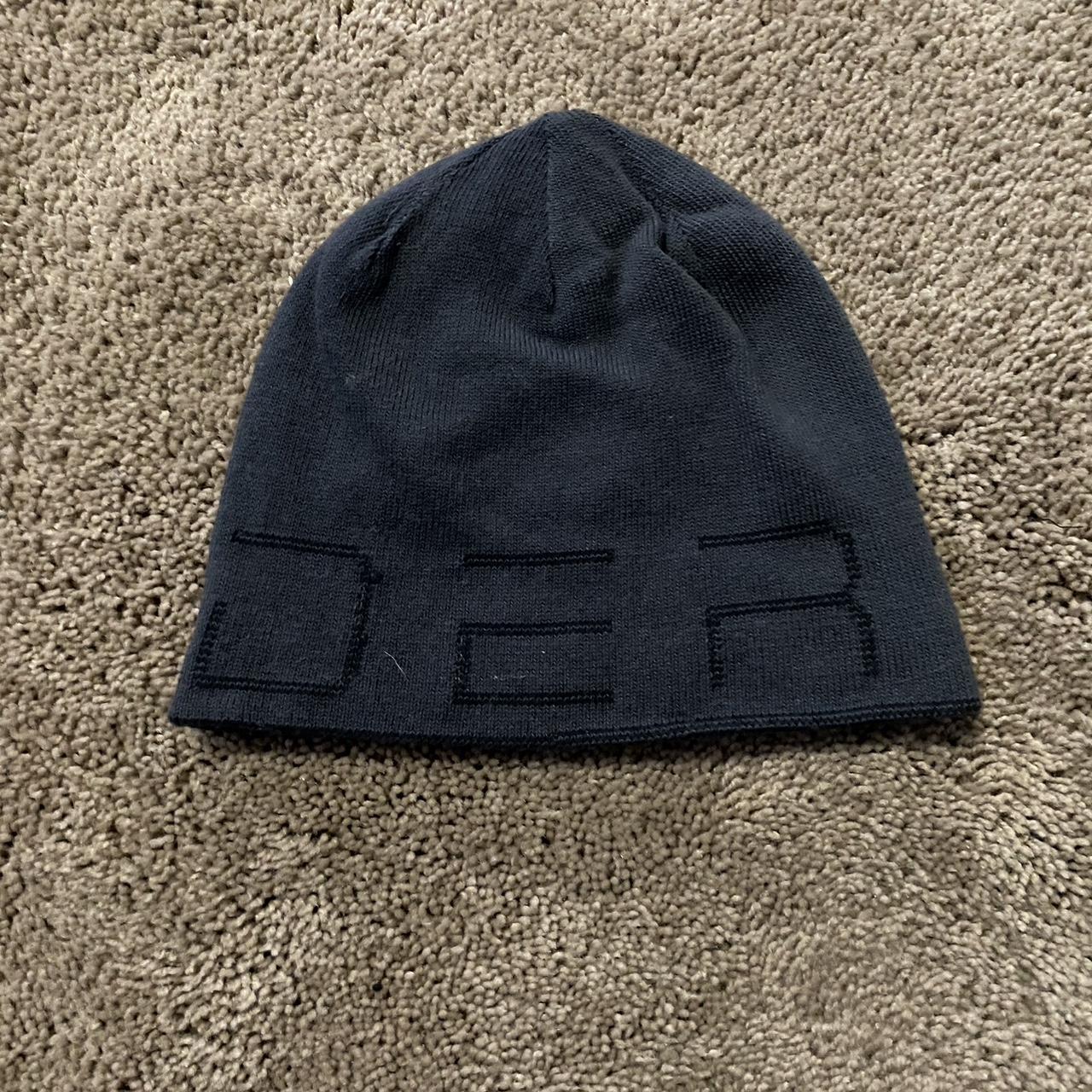 Reversible Spyder beanie - Depop