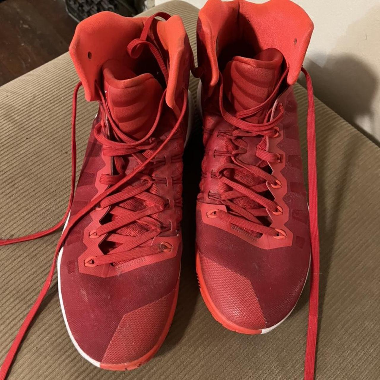 Men's Red Trainers | Depop